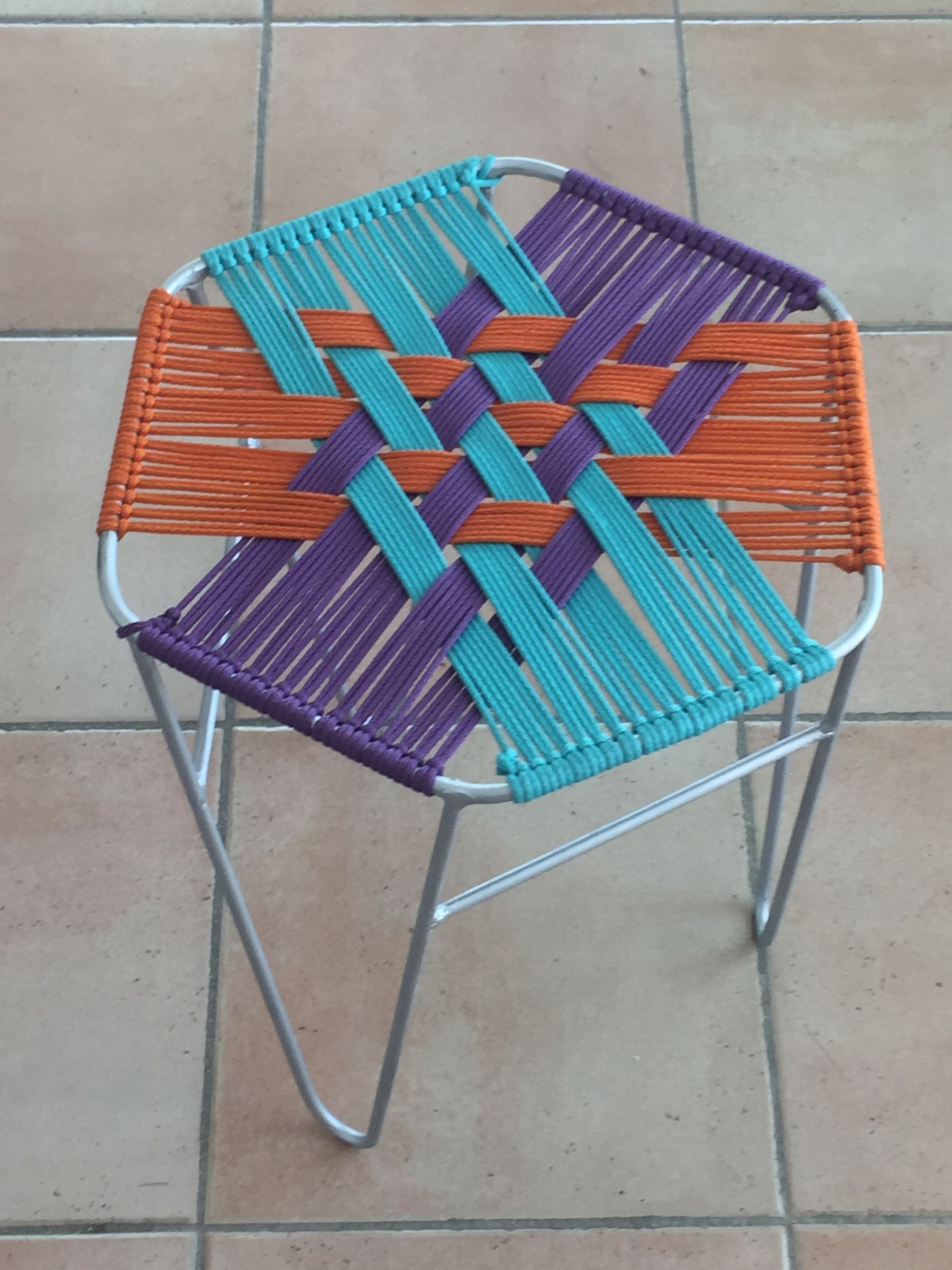 Woven Graphic Stool : 10 Steps (with Pictures) - Instructables