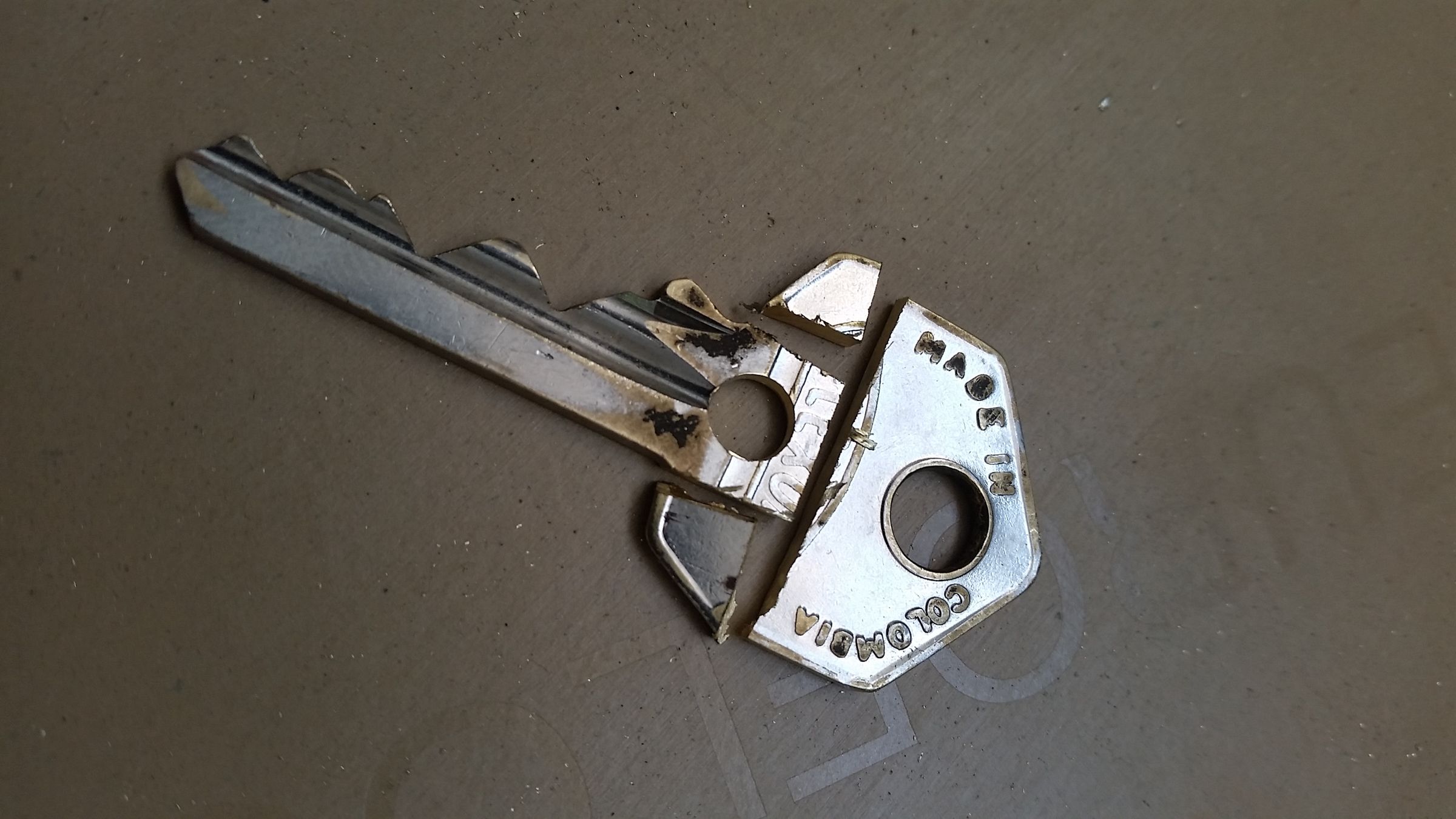 Amazing Keychain (with a Bike Chain) : 10 Steps (with Pictures ...