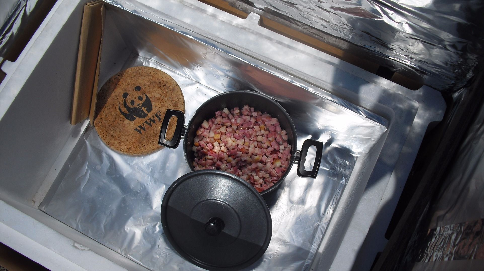 DIY Solar Oven : 8 Steps (with Pictures) - Instructables