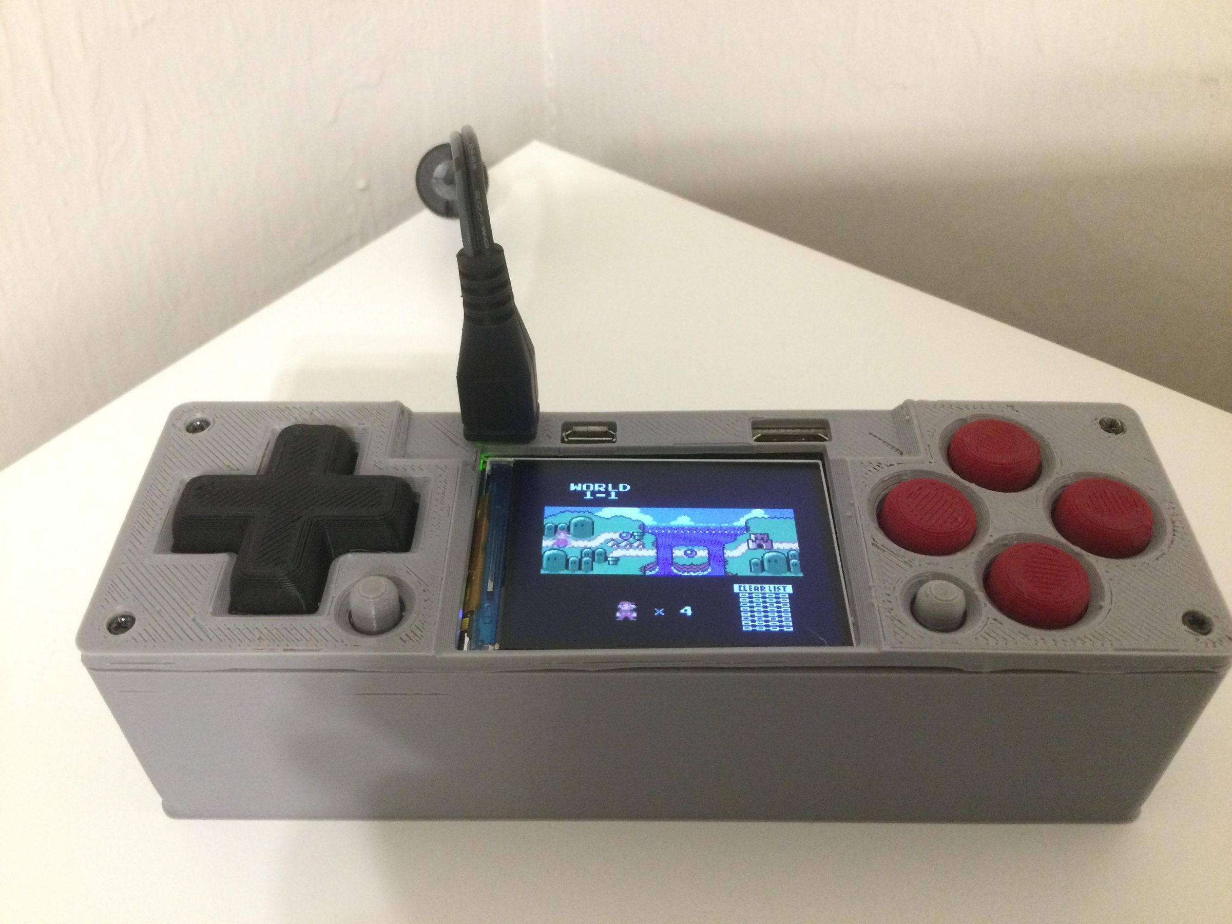 Fusion360 RetroPie Handheld Arcade (customizeable) : 7 Steps - Instructables