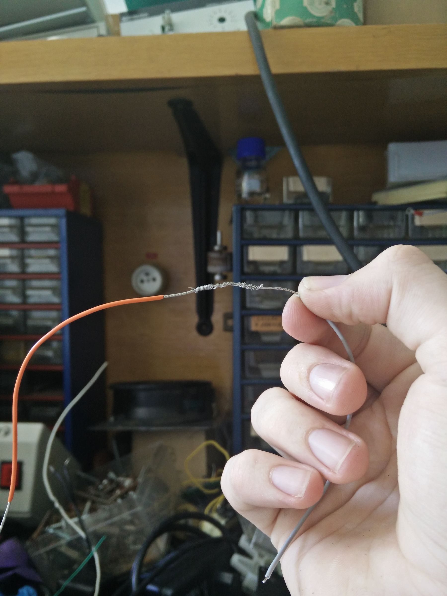 How to Do a Western Union Splice (with Pictures) - Instructables