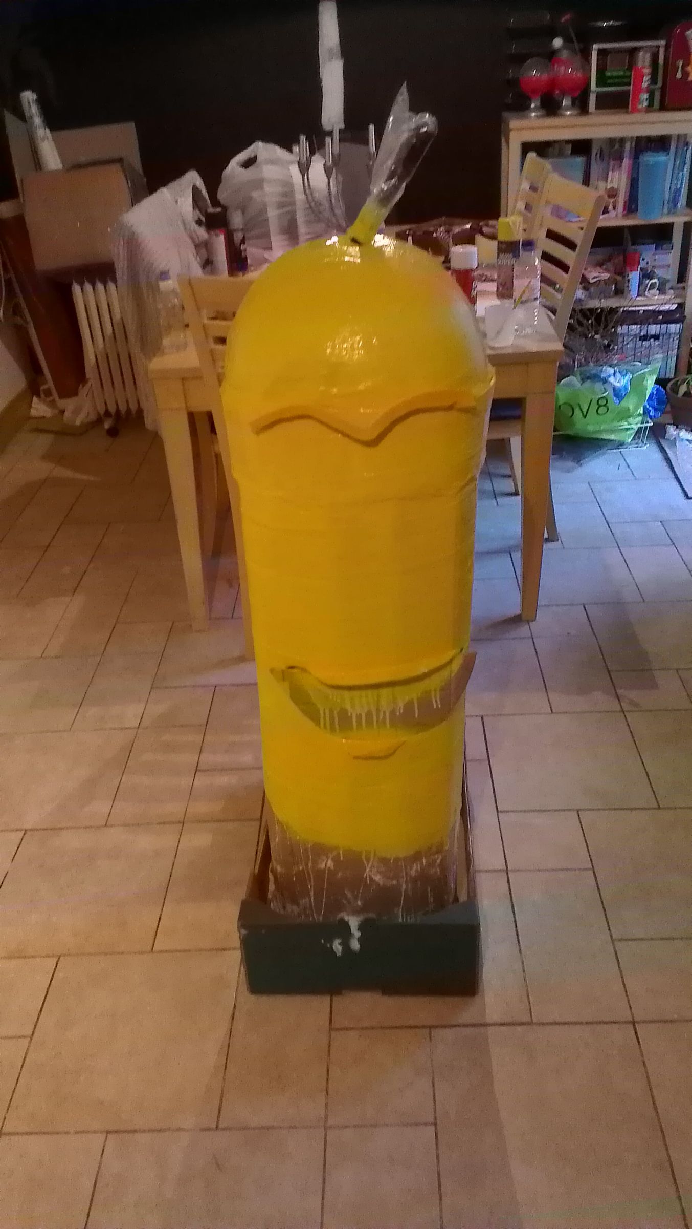 Minion Costume : 8 Steps - Instructables
