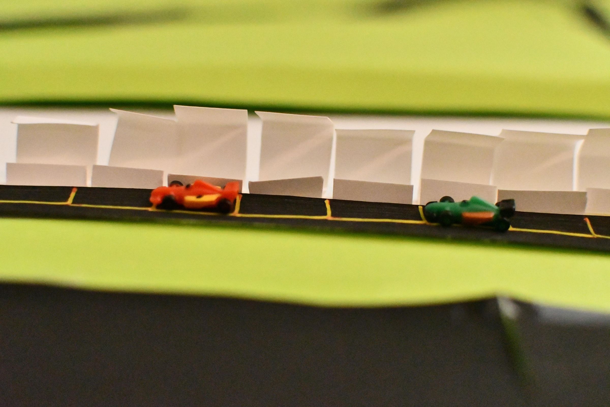 Paper Dragon Trail Racetrack : 9 Steps - Instructables