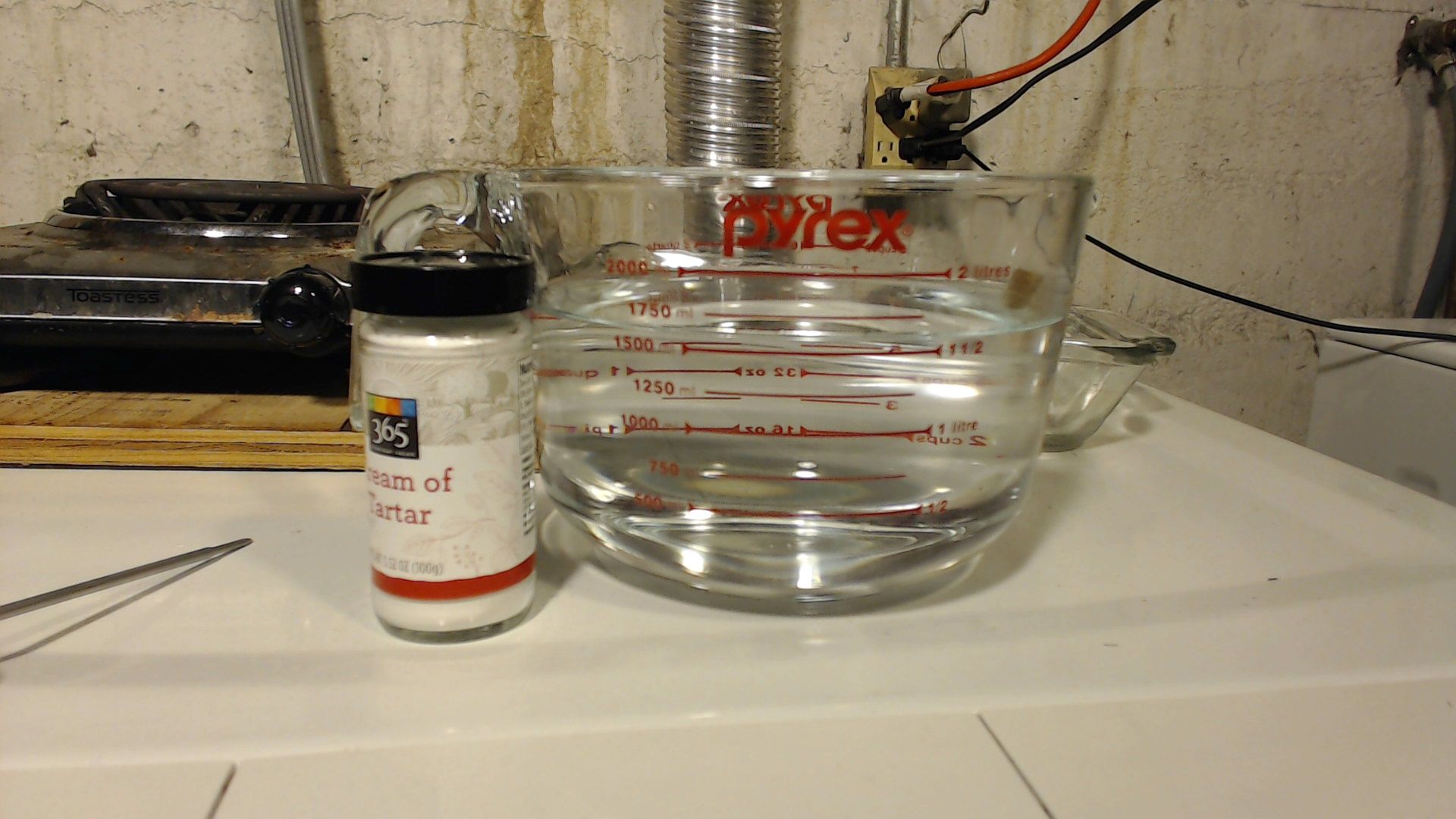 Make Rochelle Salt : 7 Steps (with Pictures) - Instructables