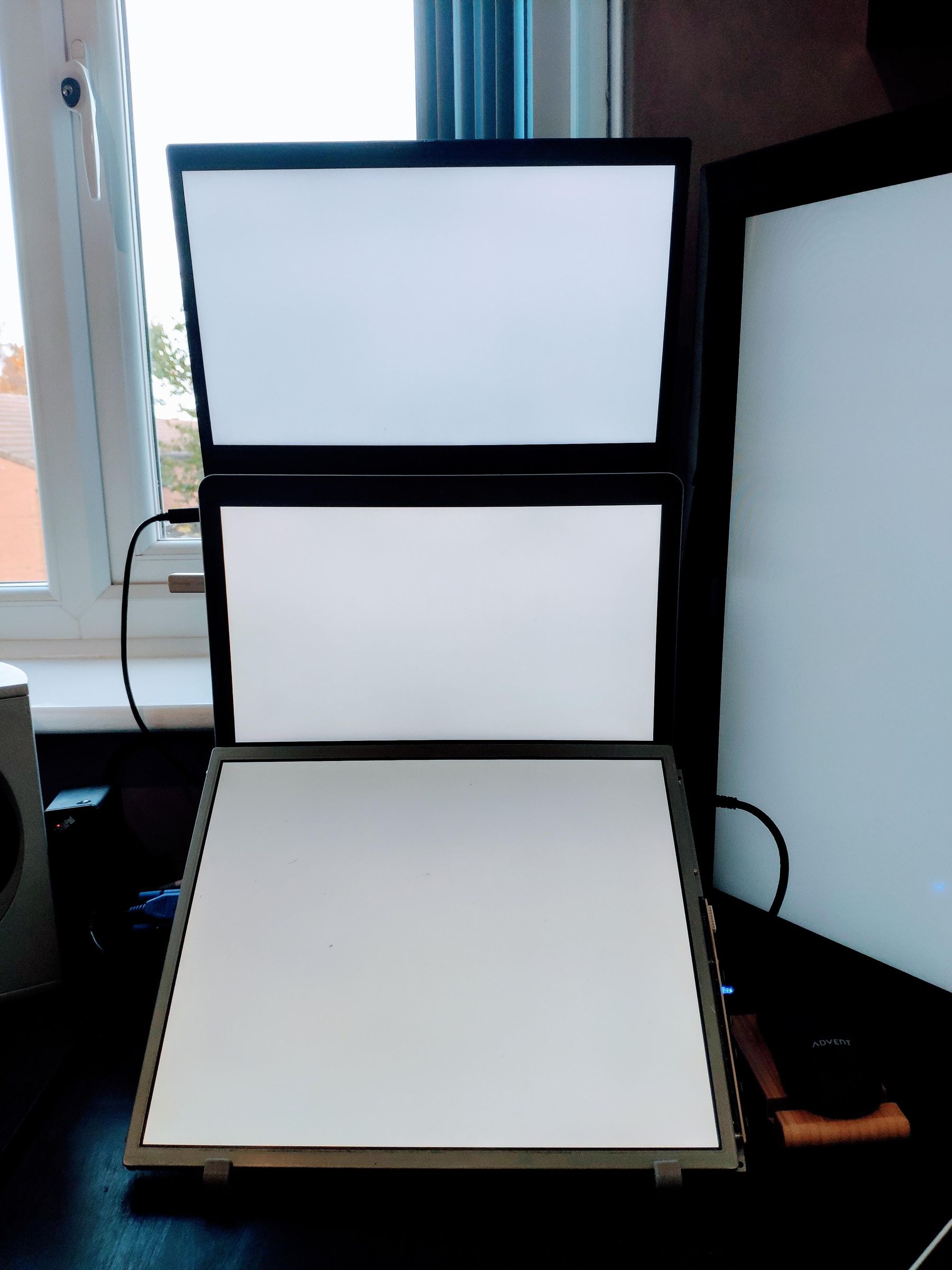 Ultimate WFH Station : 5 Steps (with Pictures) - Instructables