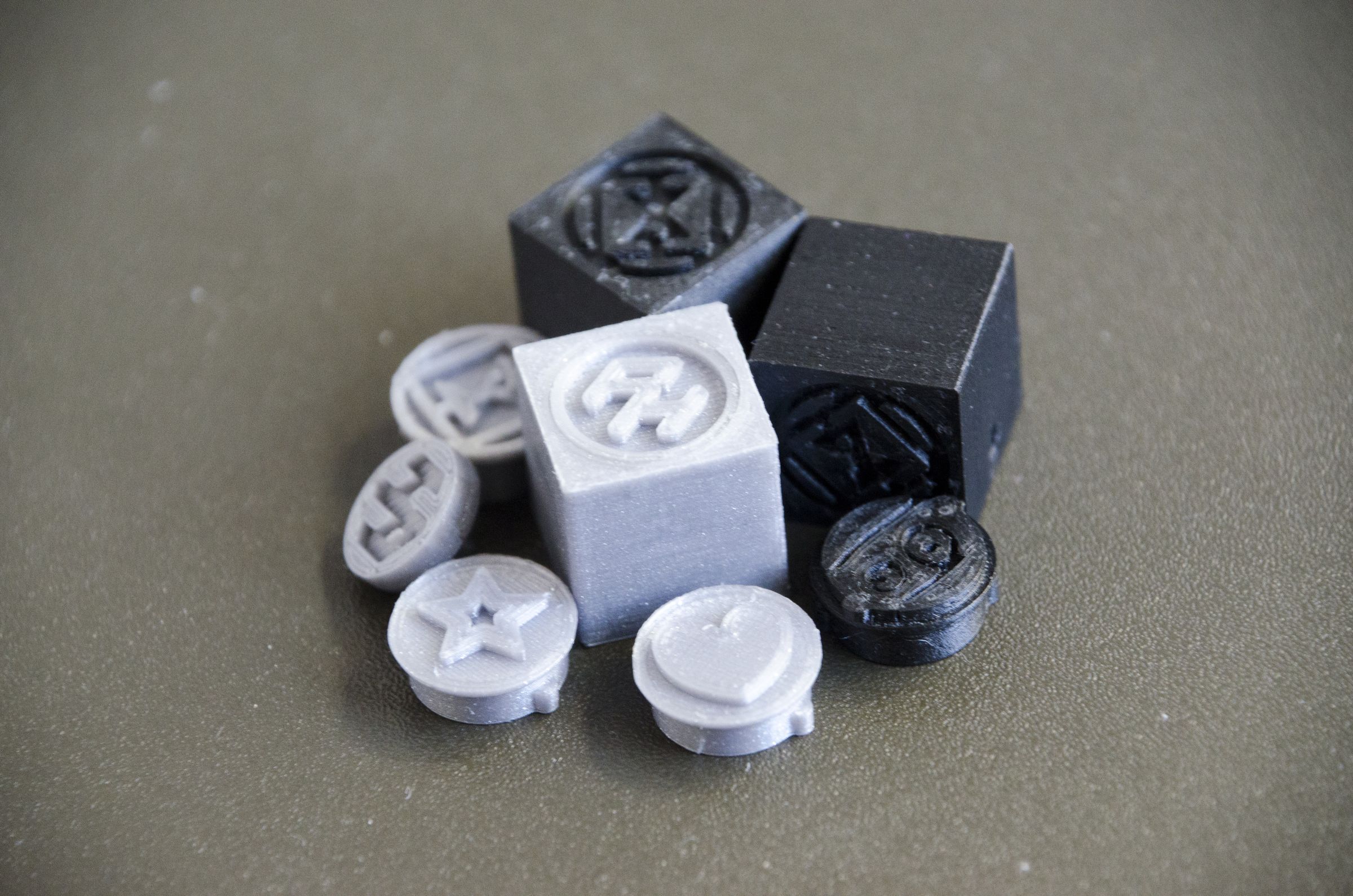 3D Printed PUZZLE BOX DICE and KEYCHAIN : 8 Steps (with Pictures ...