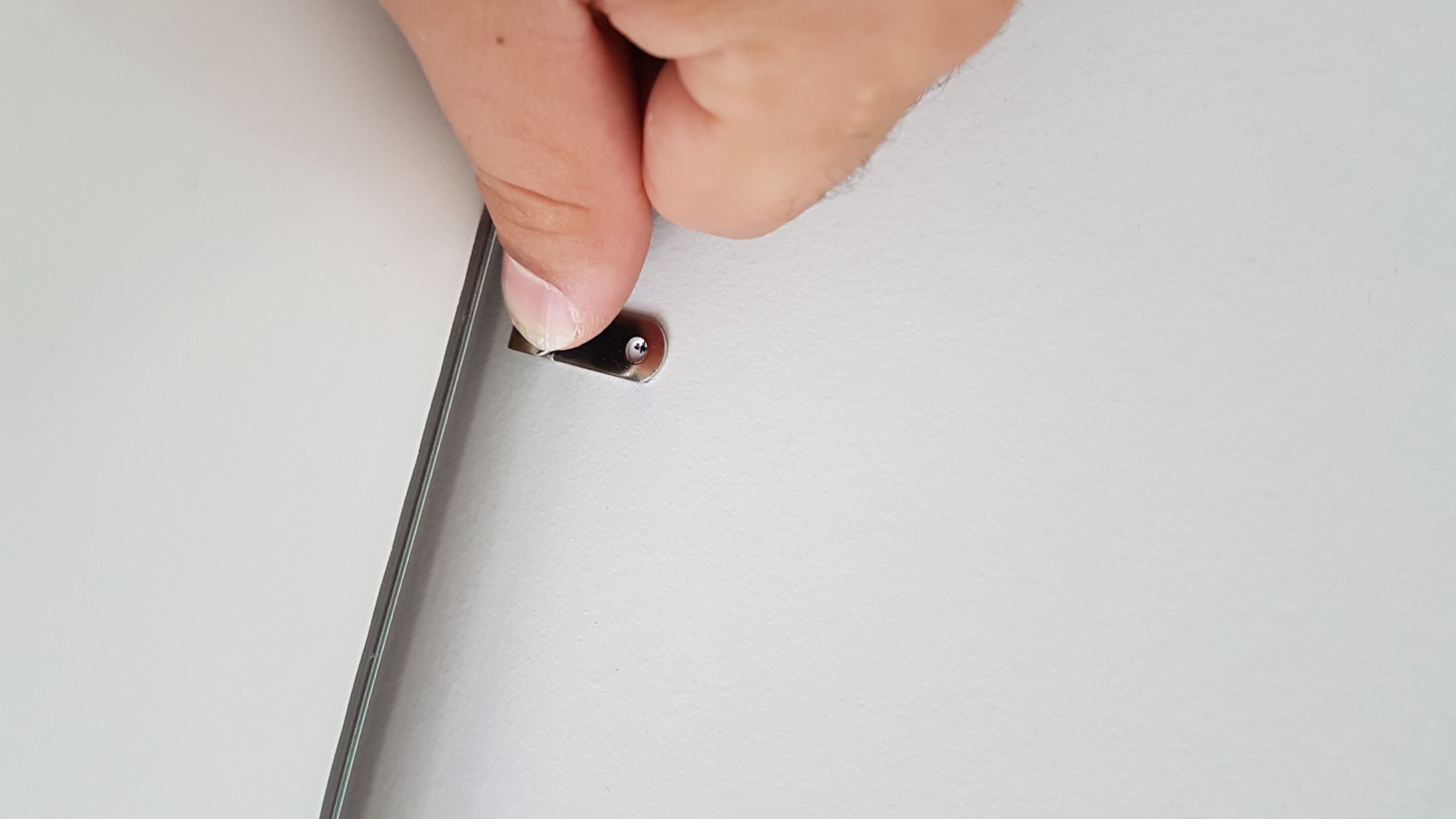 VANITY MIRROR WITH DESK & LIGHTS : 8 Steps (with Pictures) - Instructables