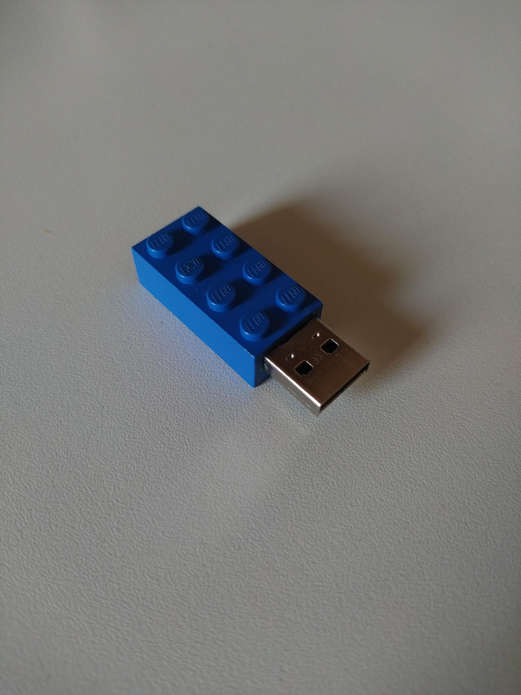 Awesome Lego USB Drive : 7 Steps - Instructables