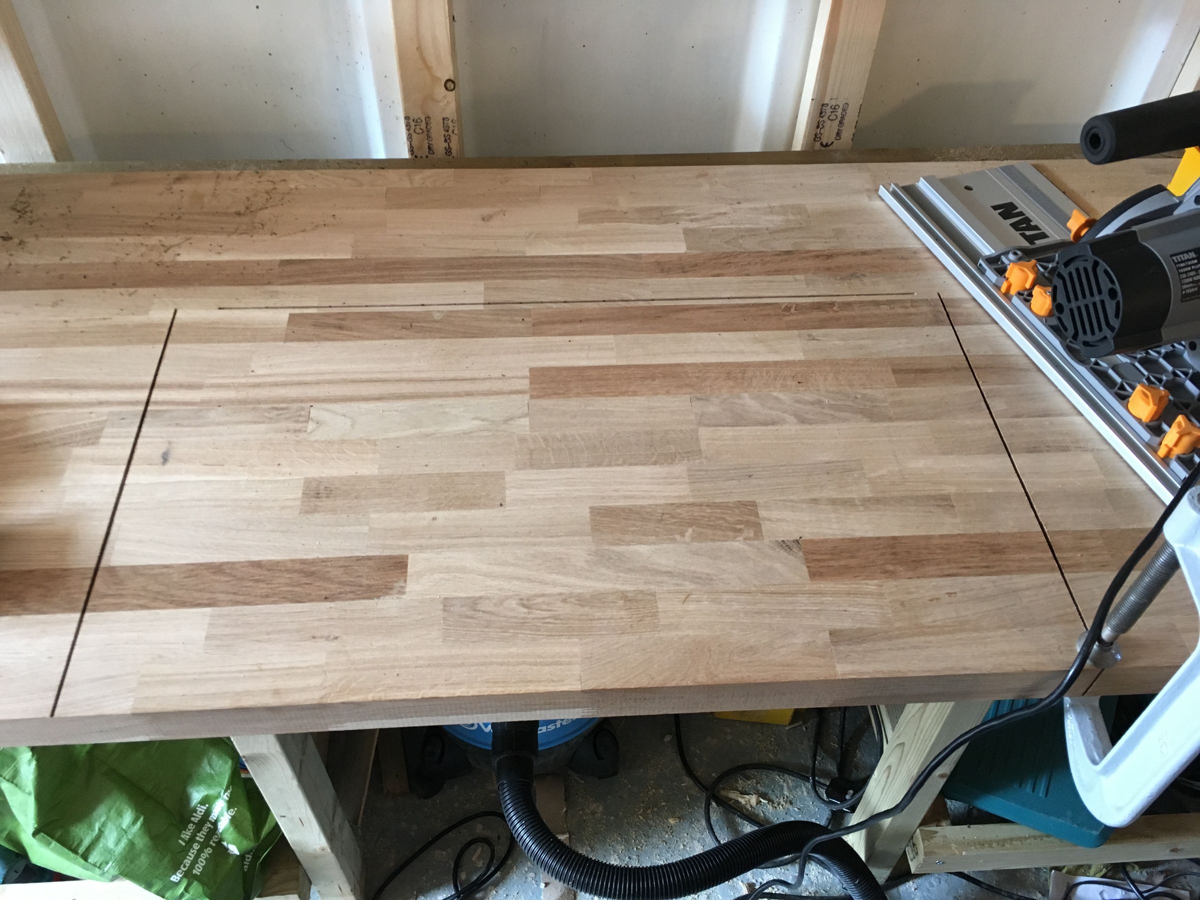 Heavy Duty Workbench With Chop Saw : 9 Steps (with Pictures ...