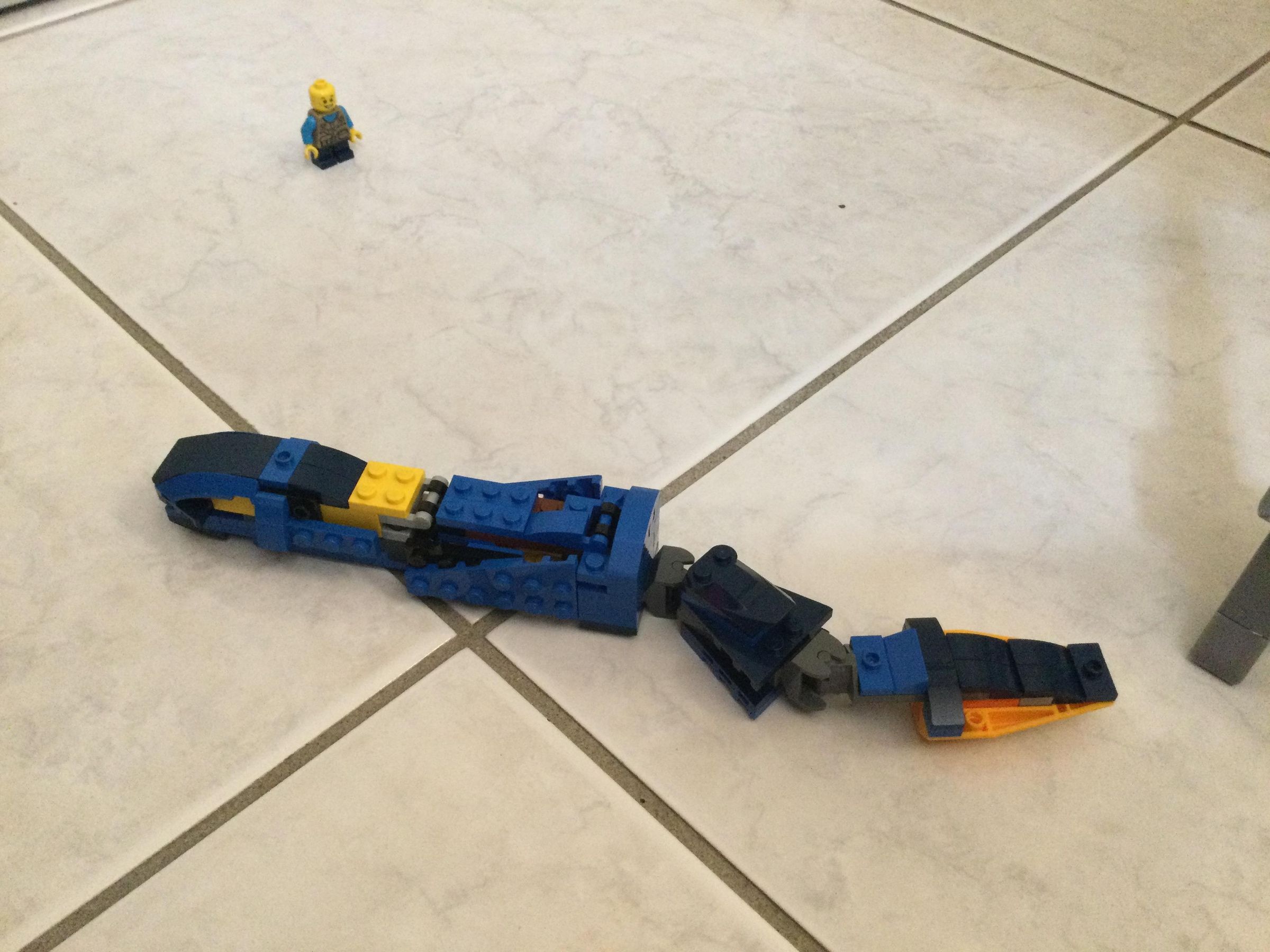 LEGO Snake That Can Swallow LEGO : 8 Steps - Instructables