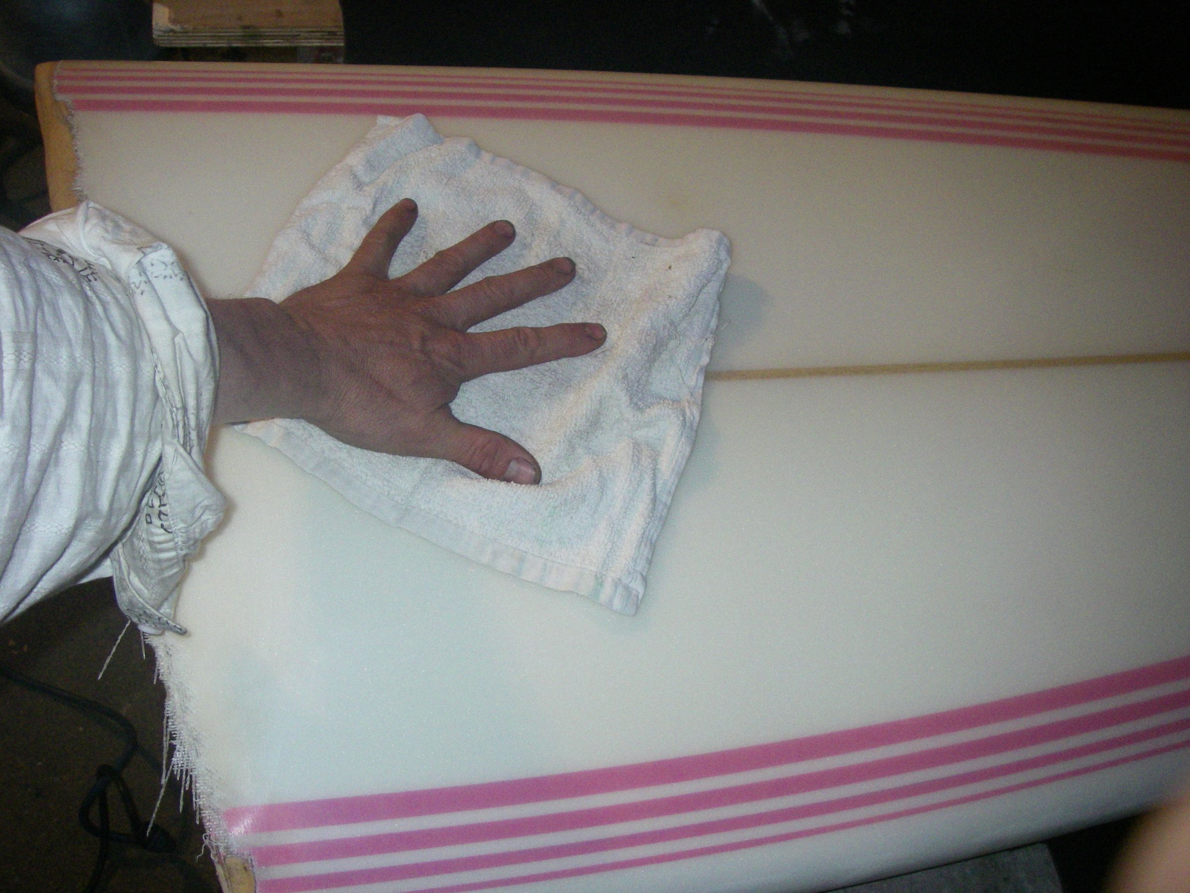 Fix a Very Broken Surf Board : 19 Steps (with Pictures) - Instructables