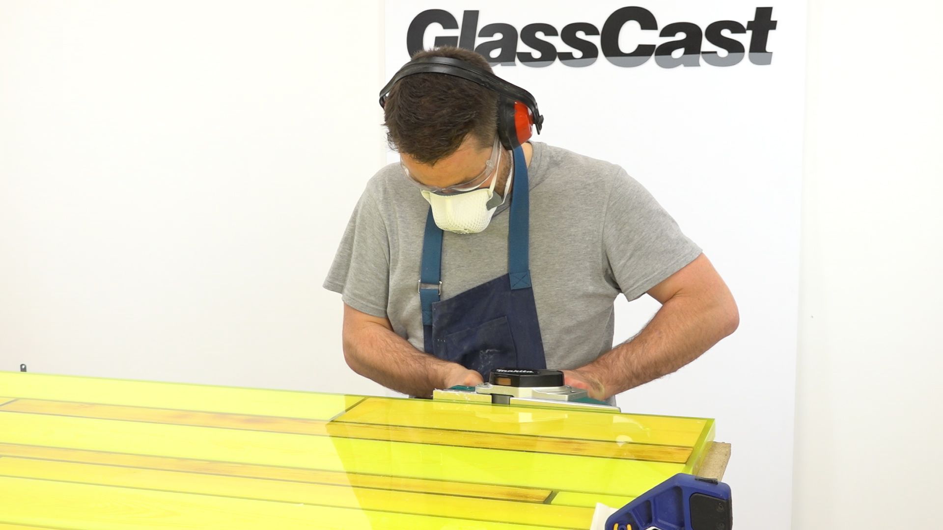 DIY RESIN PLANK TABLE - How to Make Your Own Using GlassCast® 3 Clear ...