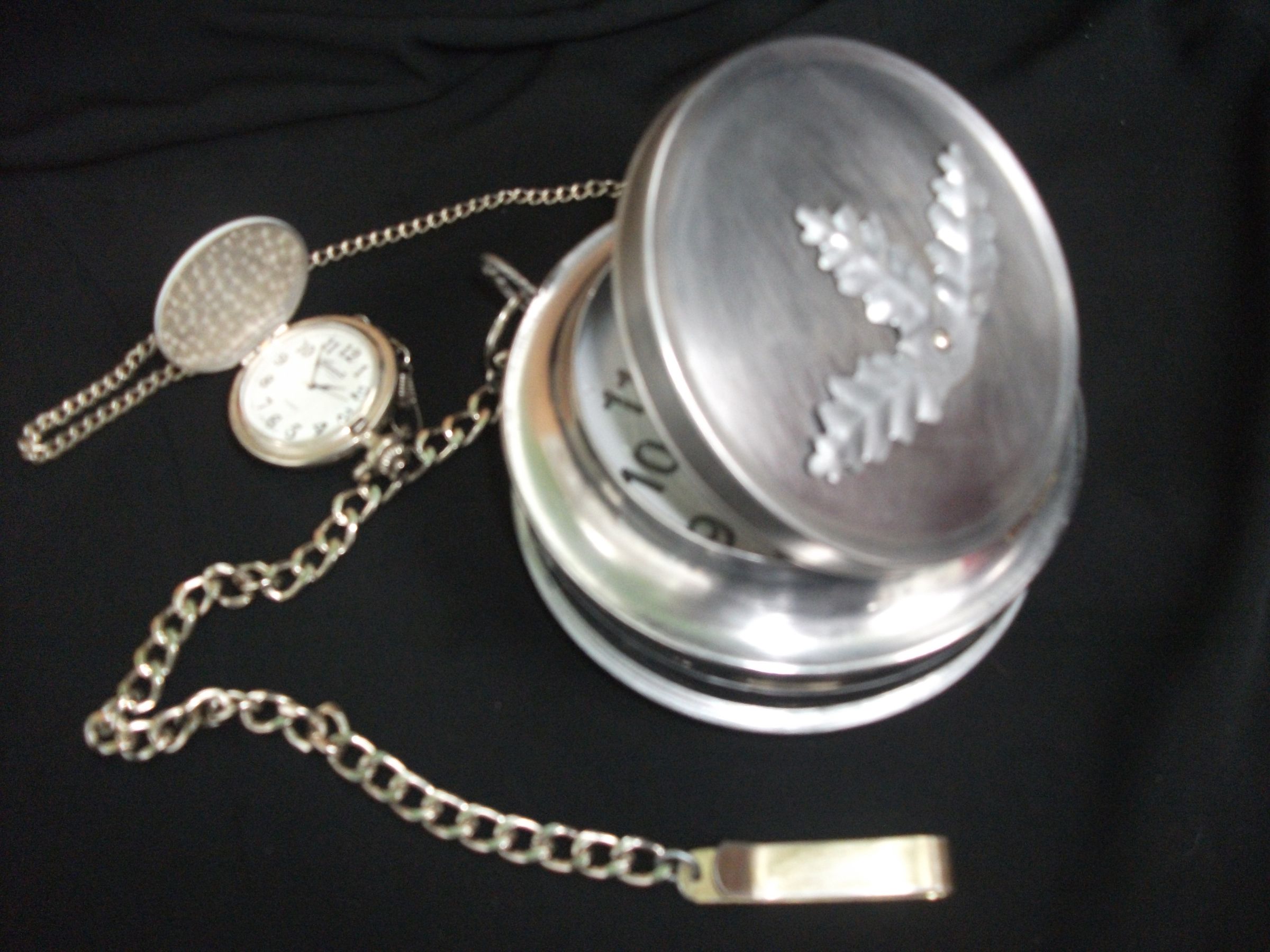 Oversized Pocket Watch : 8 Steps (with Pictures) - Instructables