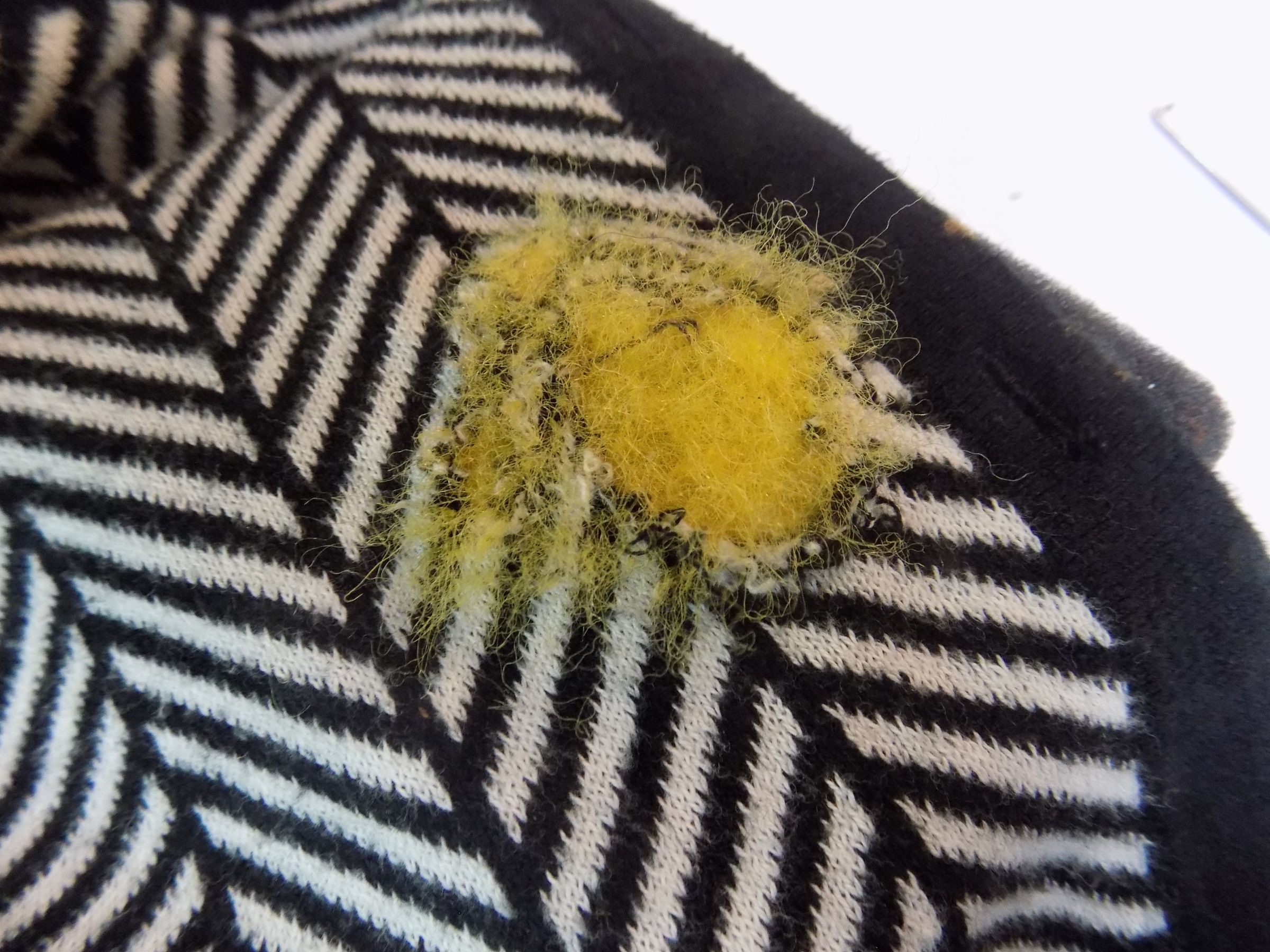 Patch a Hole With Needle Felting : 8 Steps (with Pictures) - Instructables