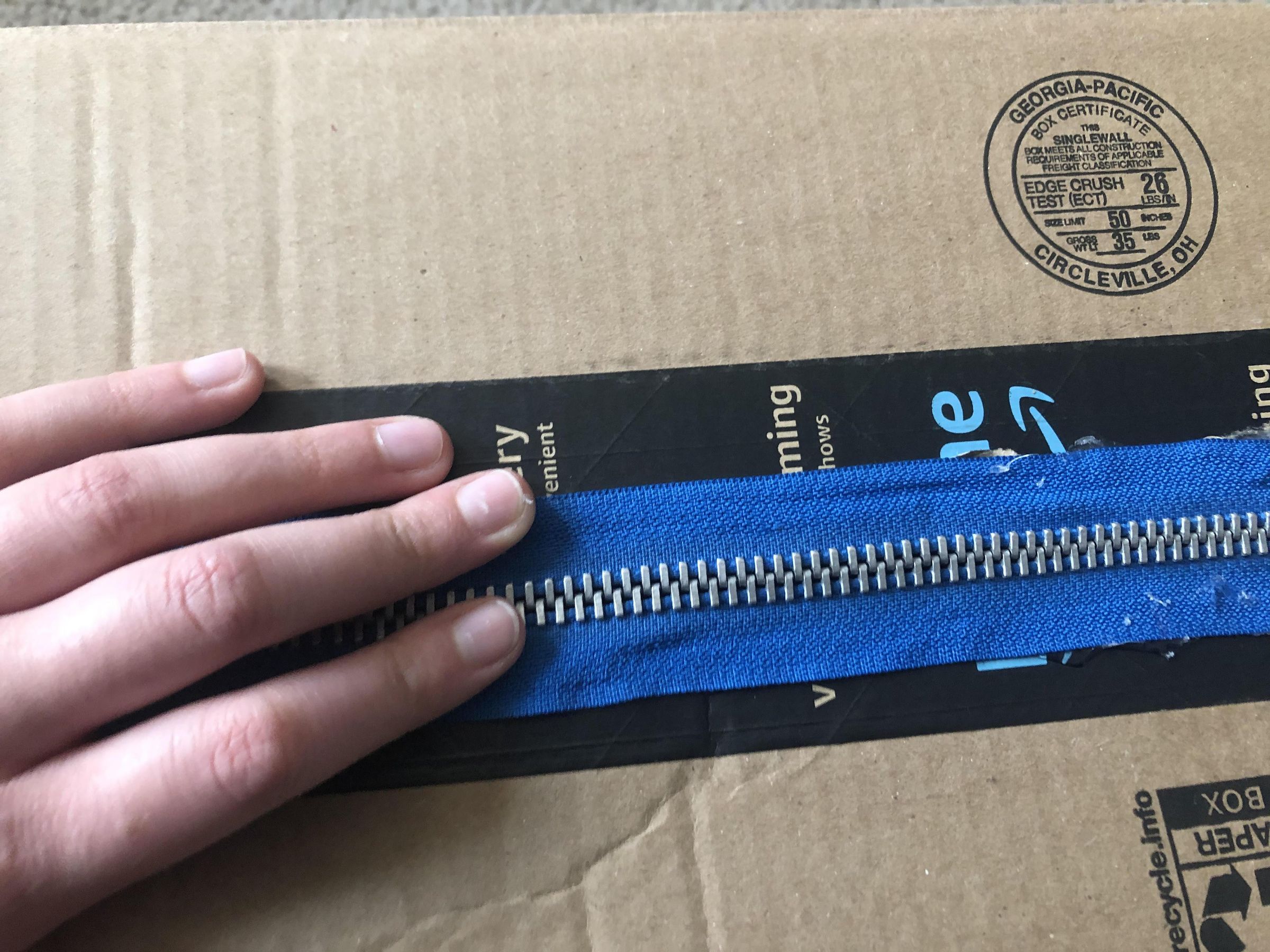Zippable Box : 4 Steps - Instructables