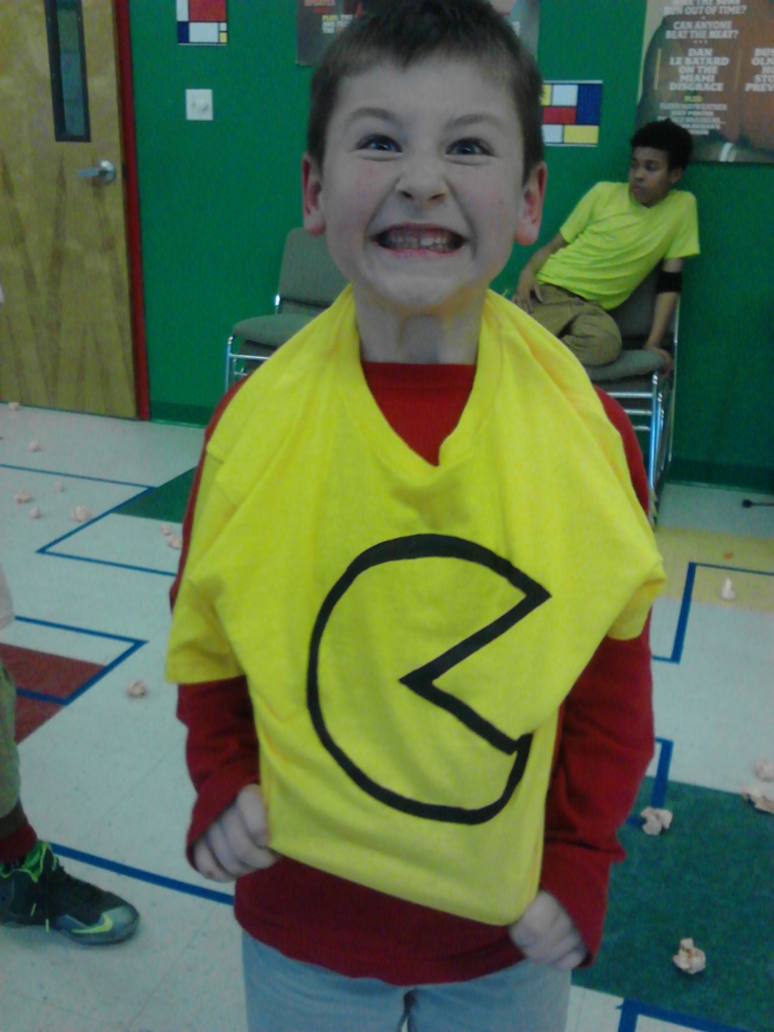 Pac-man: Life Size Edition : 5 Steps (with Pictures) - Instructables