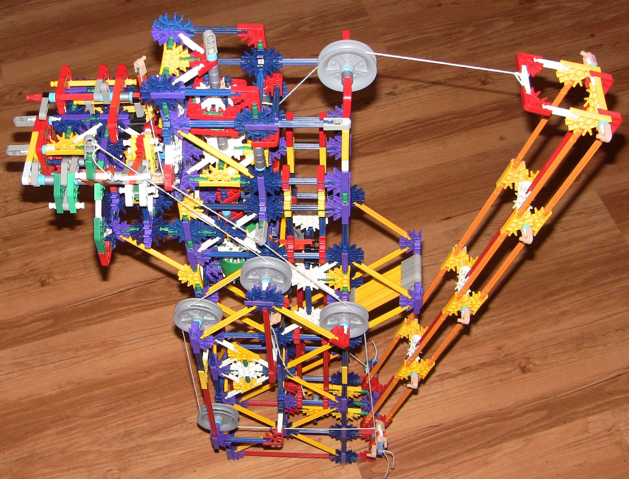 Knex Automatic Drawbridge Element : 7 Steps - Instructables