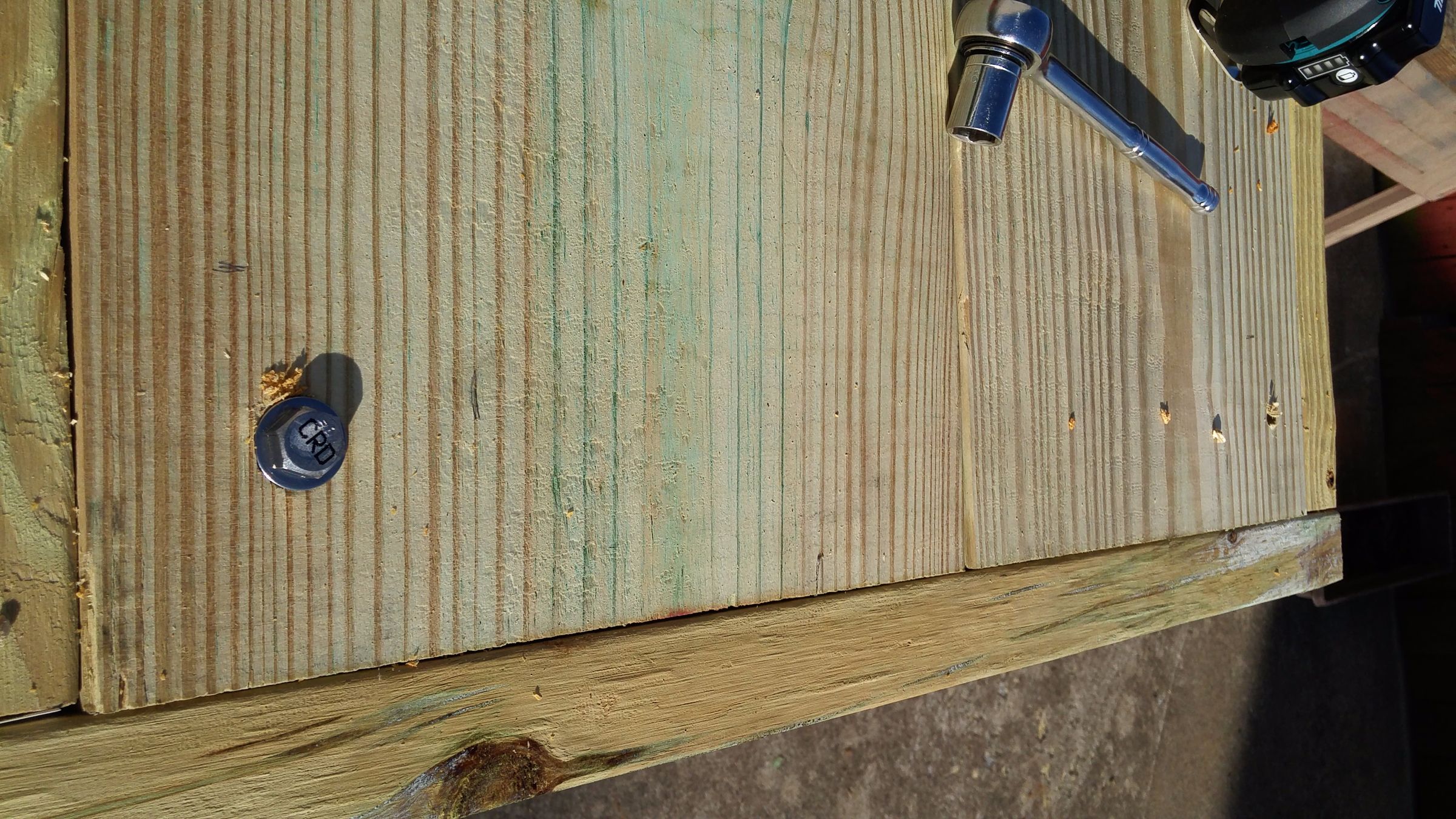 Simple and Heavy Workbench : 8 Steps (with Pictures) - Instructables