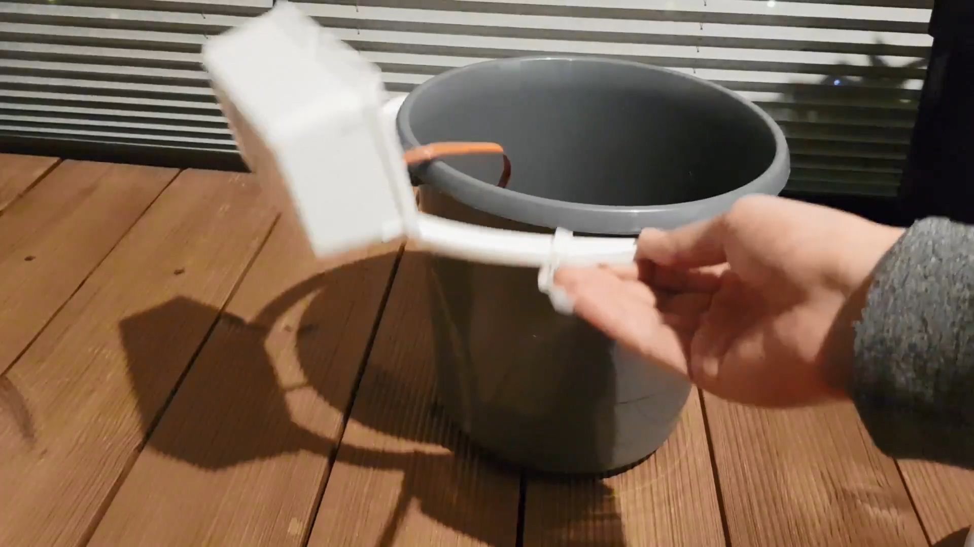 Trash Bin Robot - Giant Hungry Robot : 11 Steps (with Pictures ...