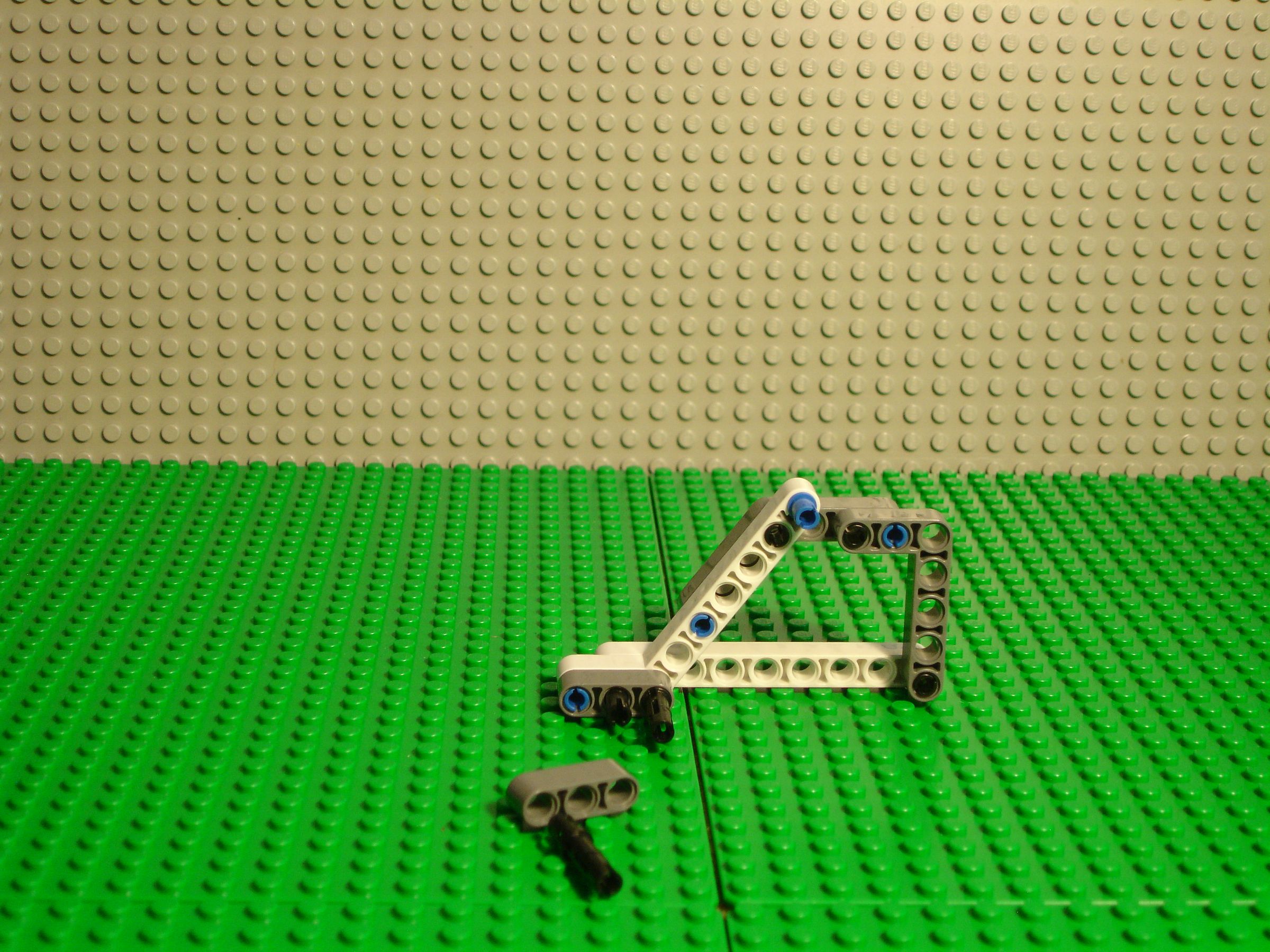 Build a Simple LEGO Starter Robot : 7 Steps - Instructables