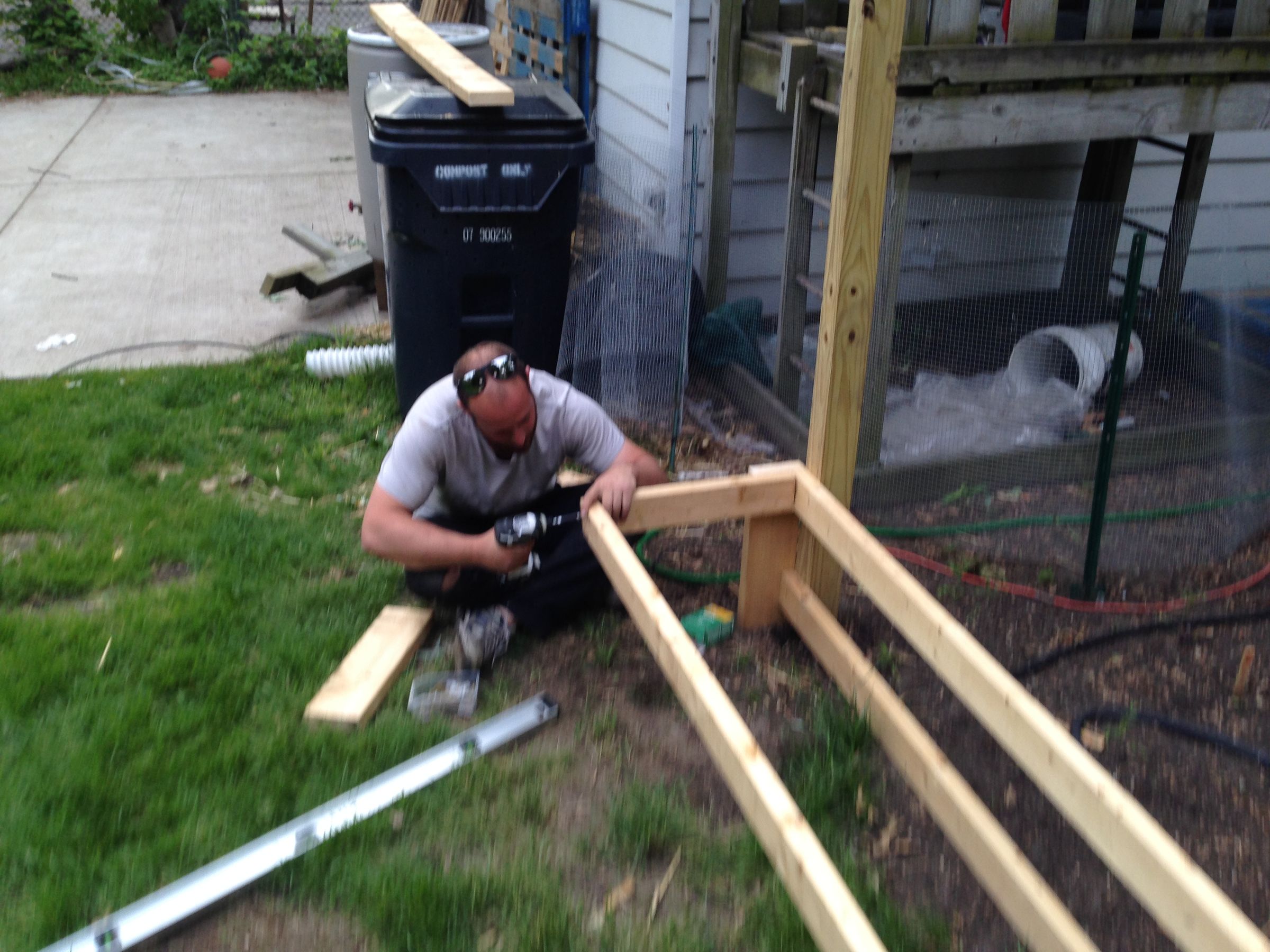 Outdoor Pallet Garden : 10 Steps (with Pictures) - Instructables