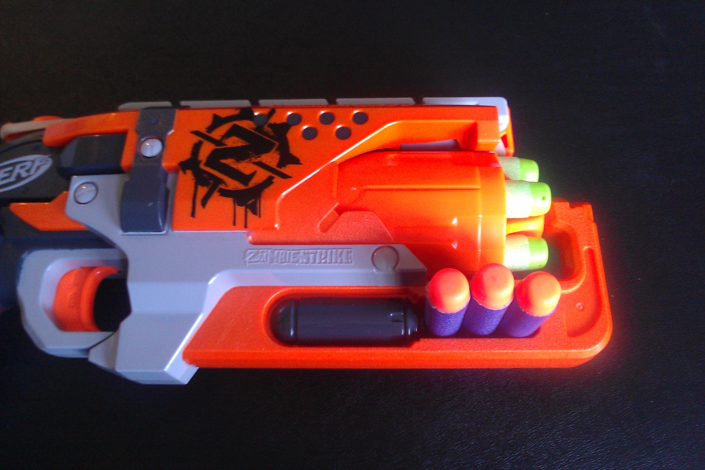 Three Tips and Tricks With the Nerf ZombieStrike Hammershot : 4 Steps ...