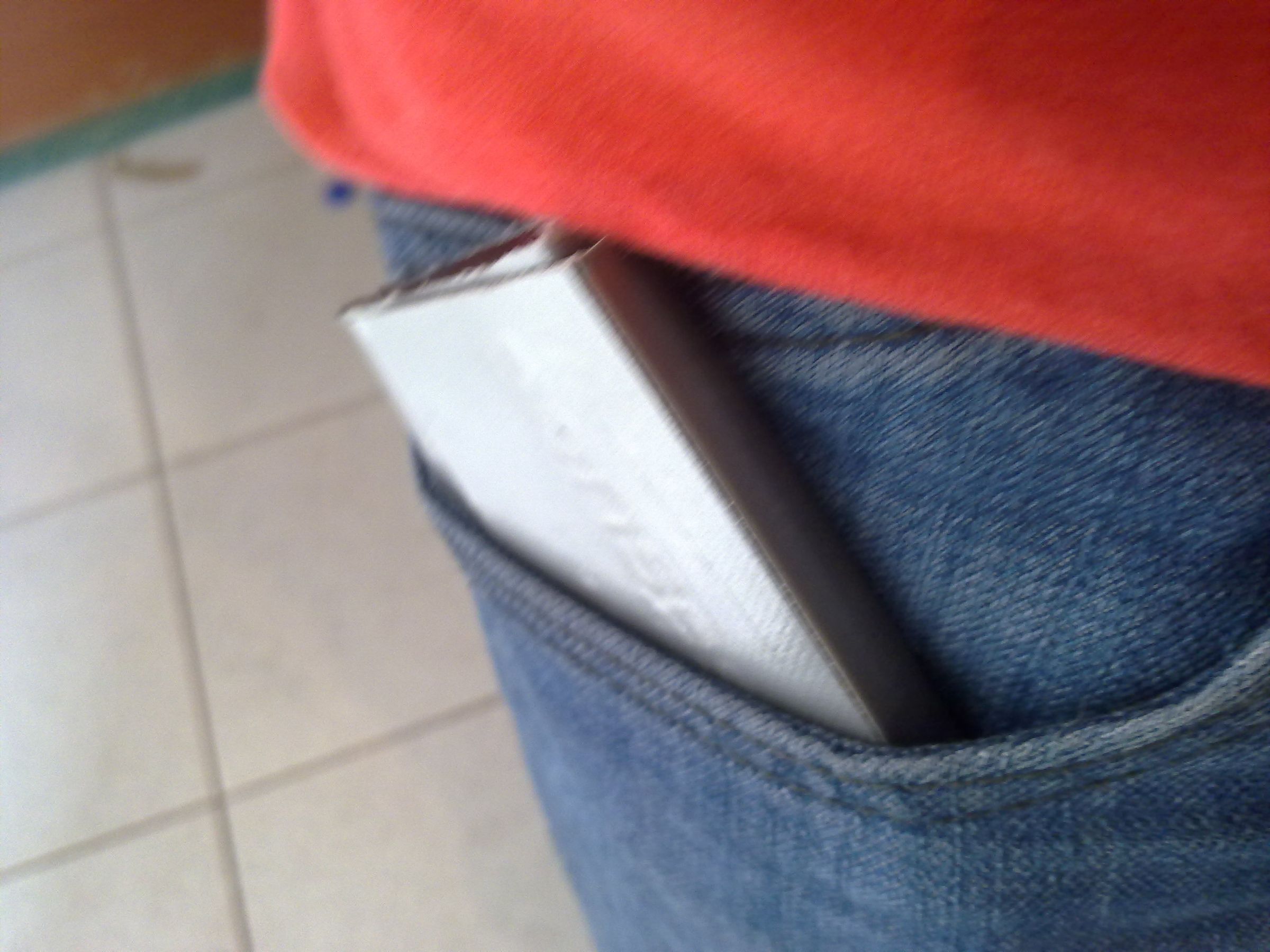 Wallet Made Â â with Chewing Gum Box : 5 Steps - Instructables
