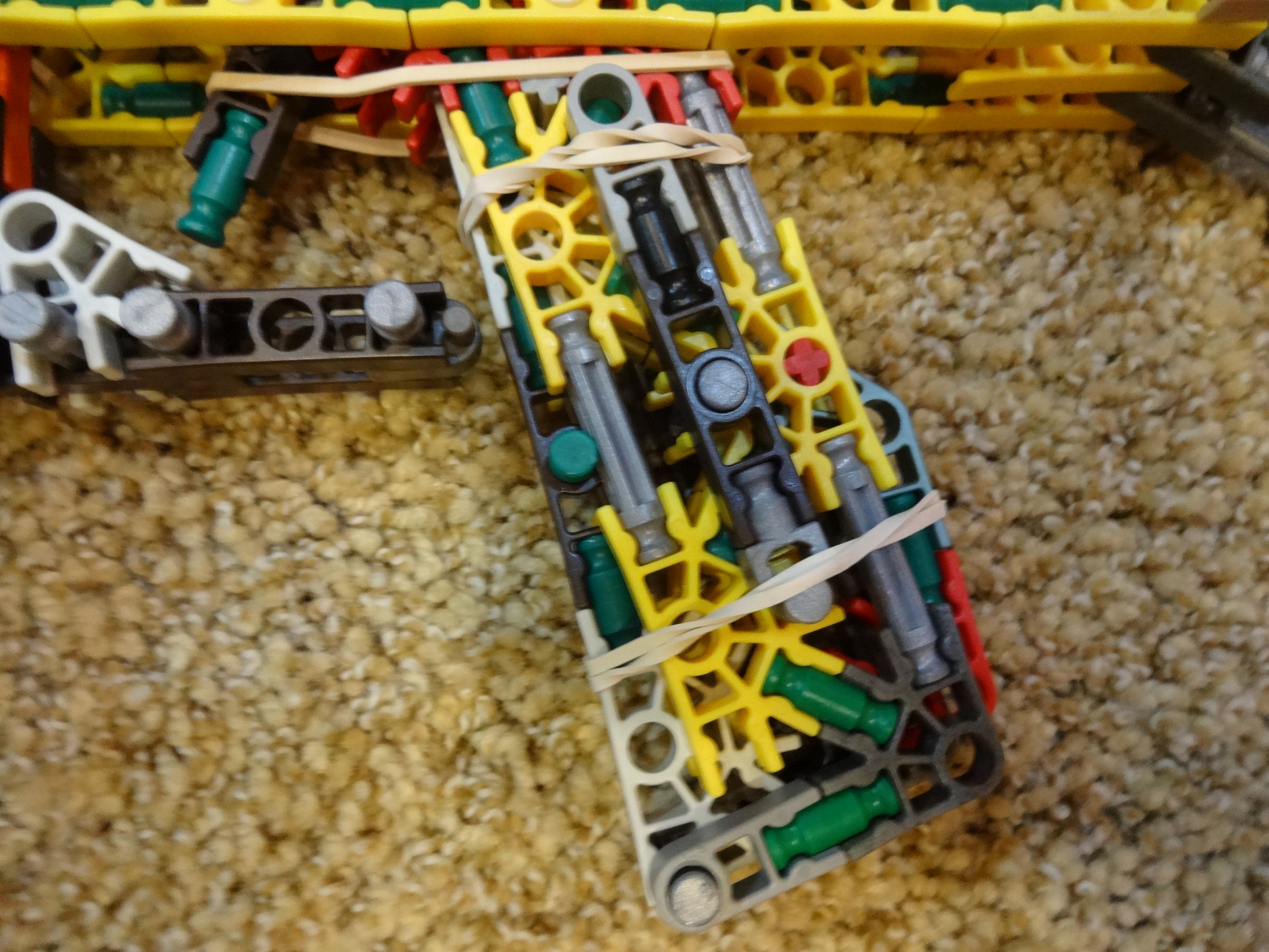 K'NEX Gun: Reliable (R3) (Build) : 10 Steps - Instructables
