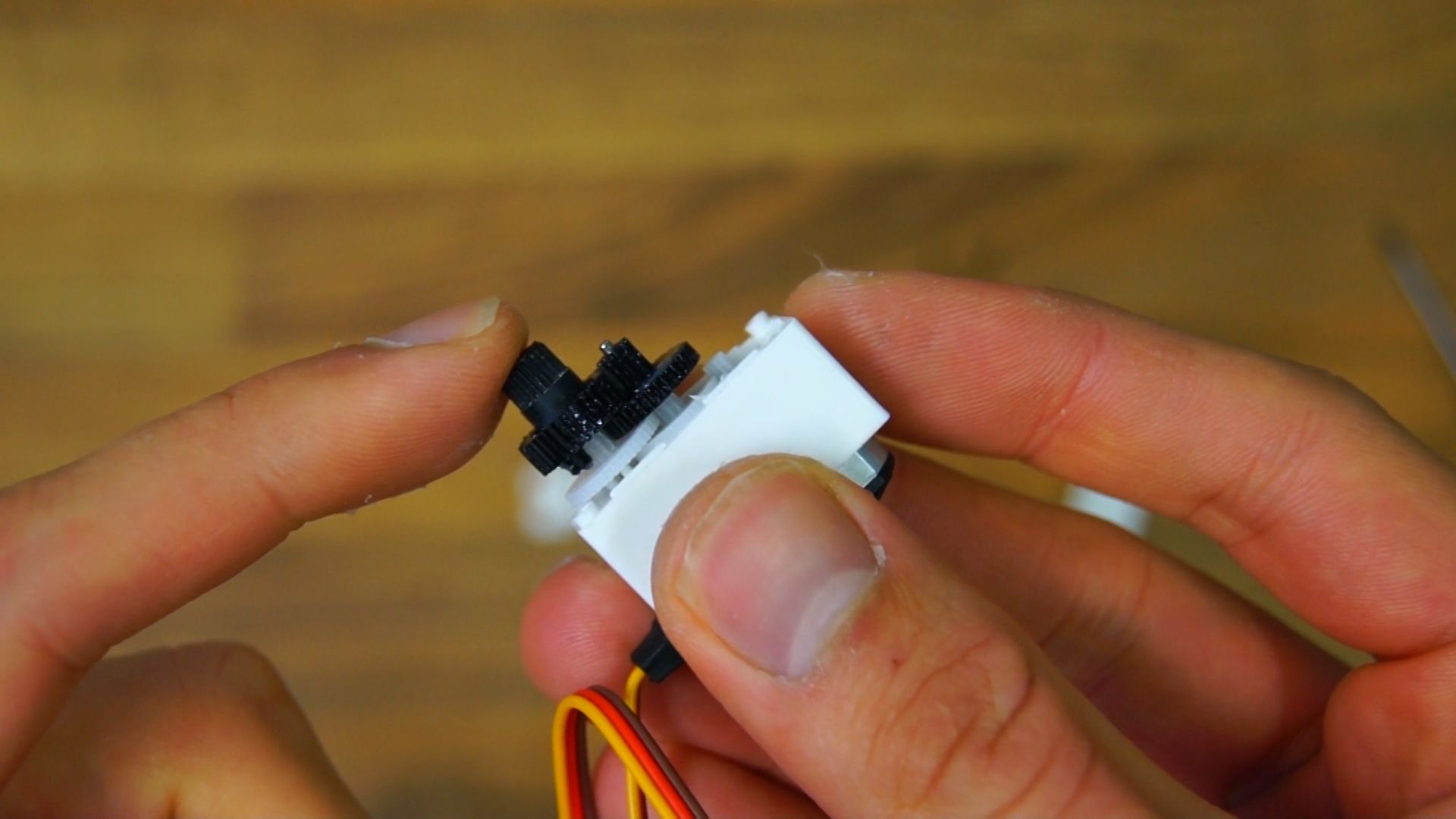 How to Make Servo Driven Screwdriver Tool - DIY : 8 Steps (with ...