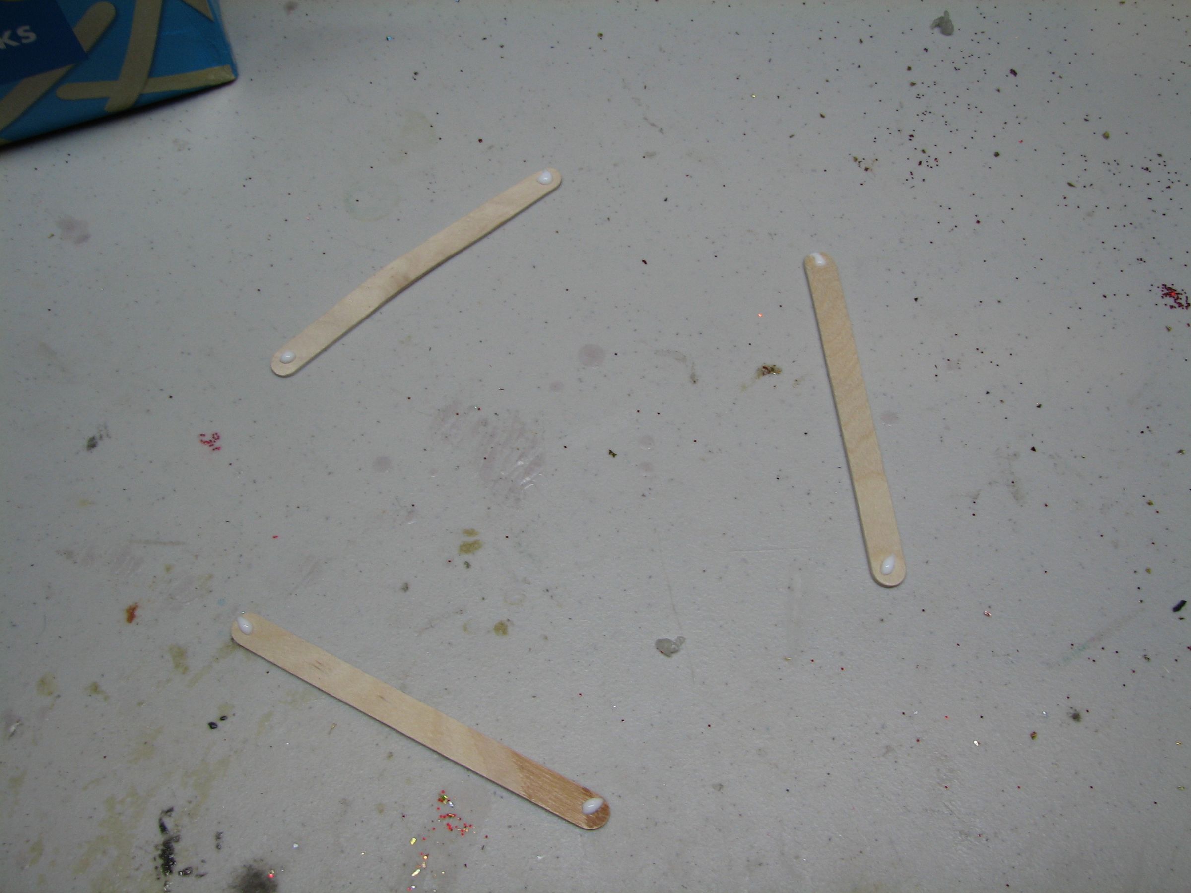 Popsicle Stick Basket : 7 Steps (with Pictures) - Instructables