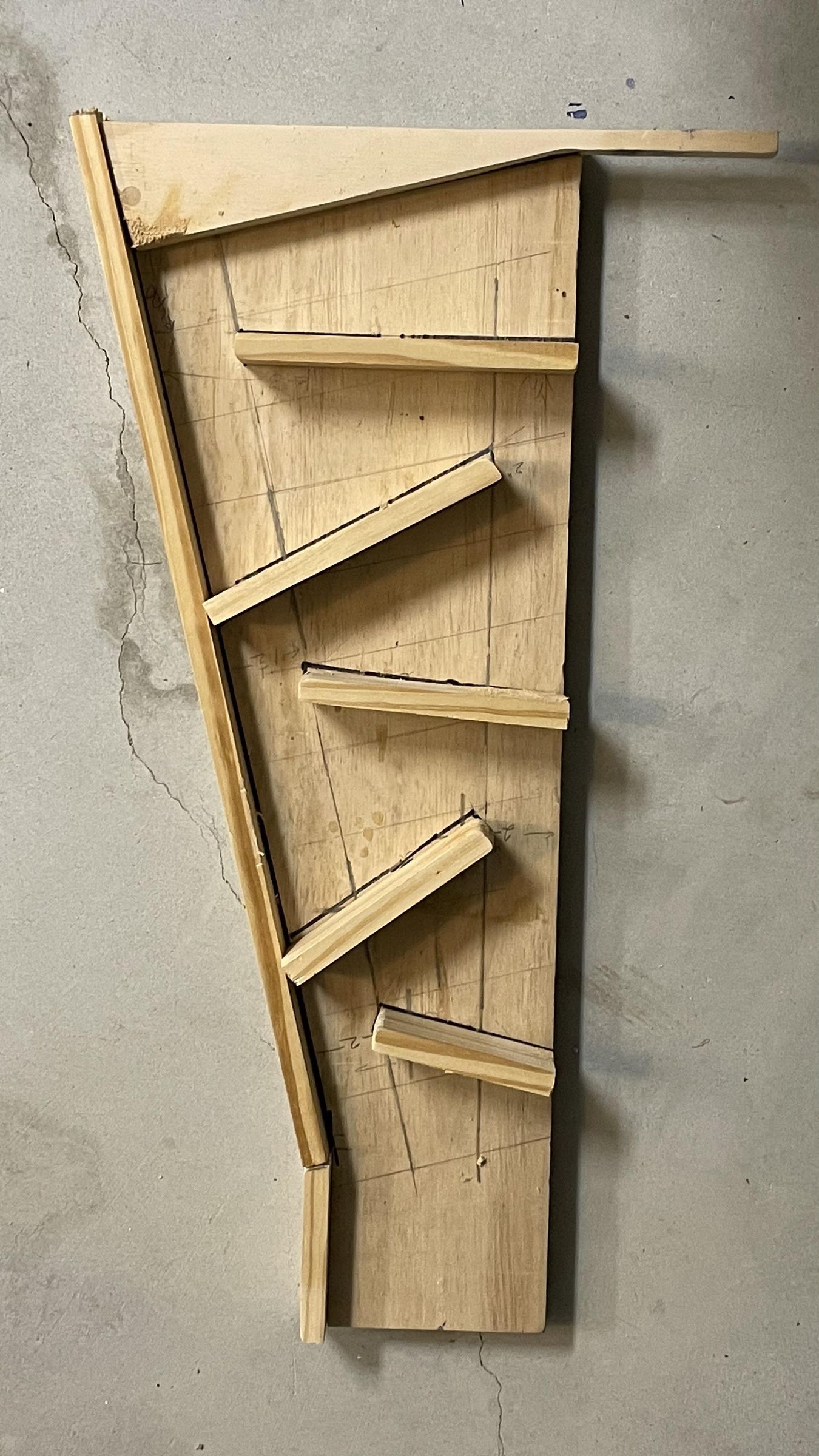 ROLLING BALL TRACK WITH BALL ELEVATOR : 6 Steps (with Pictures ...