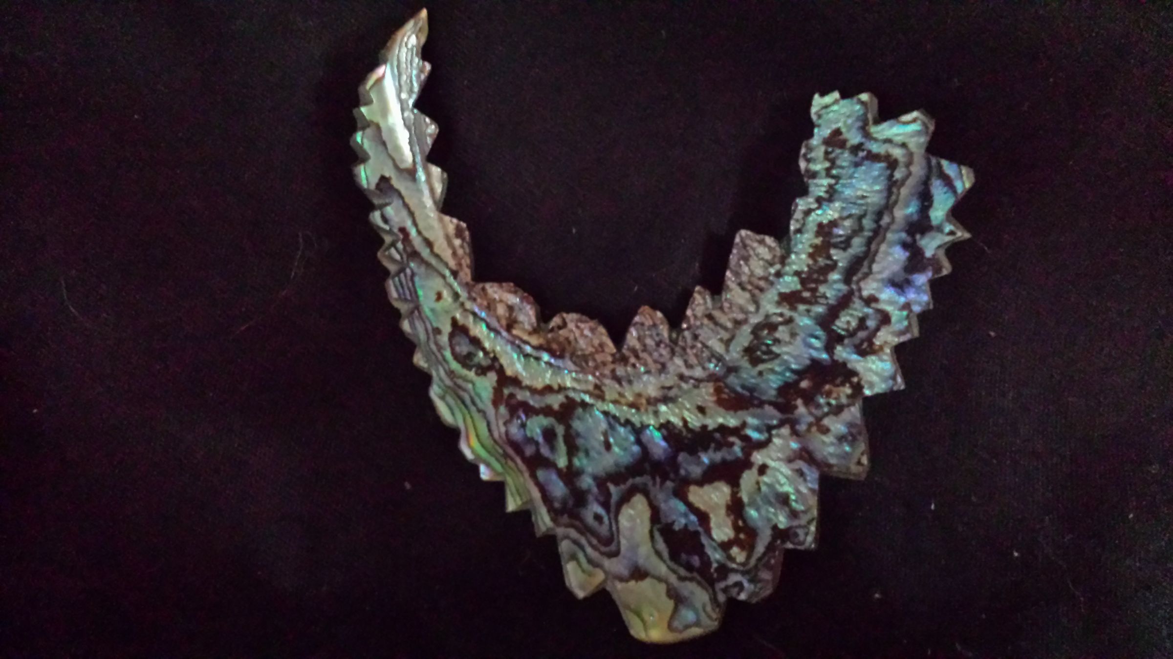 Upcycling & Carving Abalone Shell Into Jewelry and Gris Gris ...