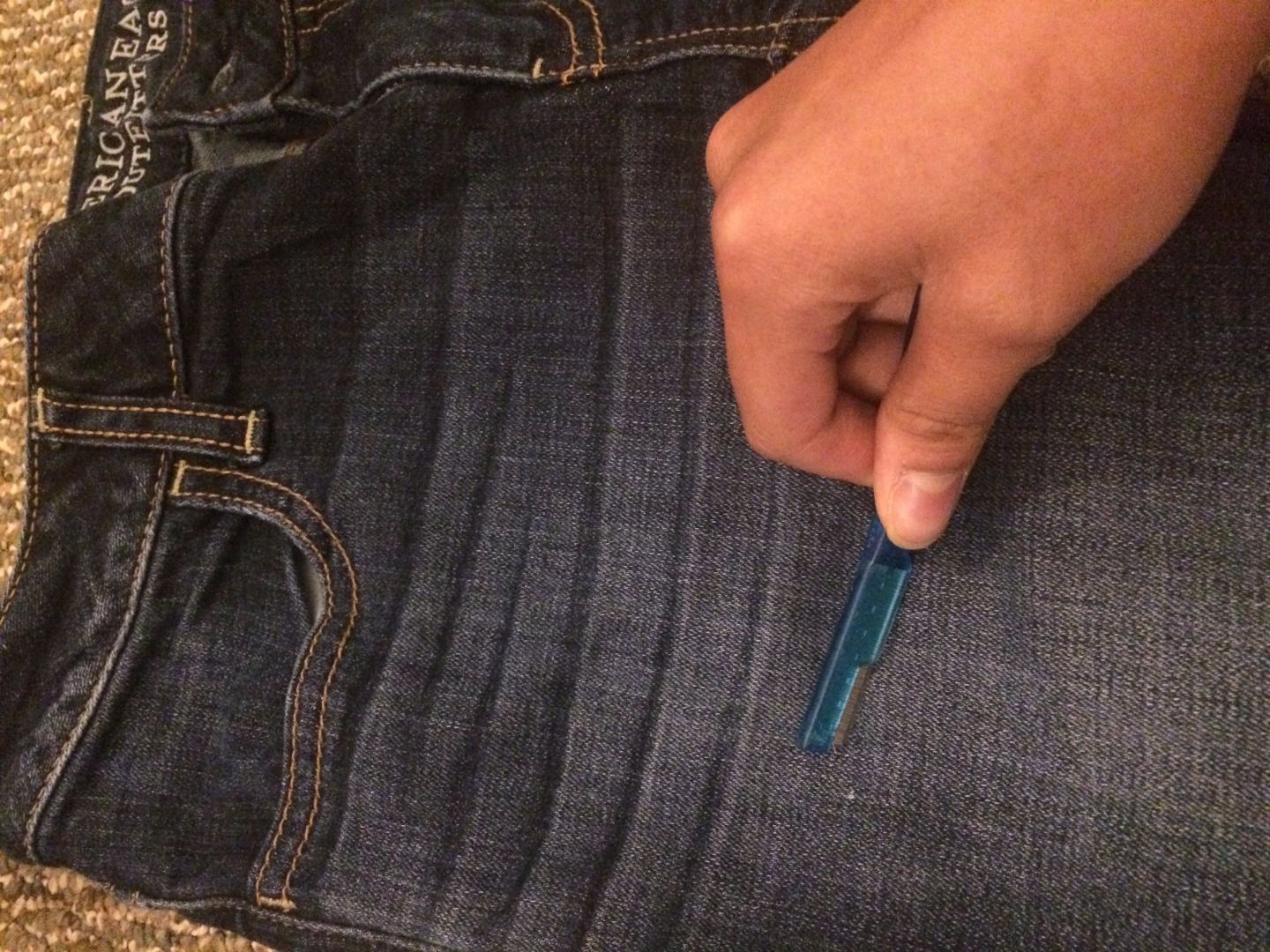 Ripped Jeans : 4 Steps - Instructables