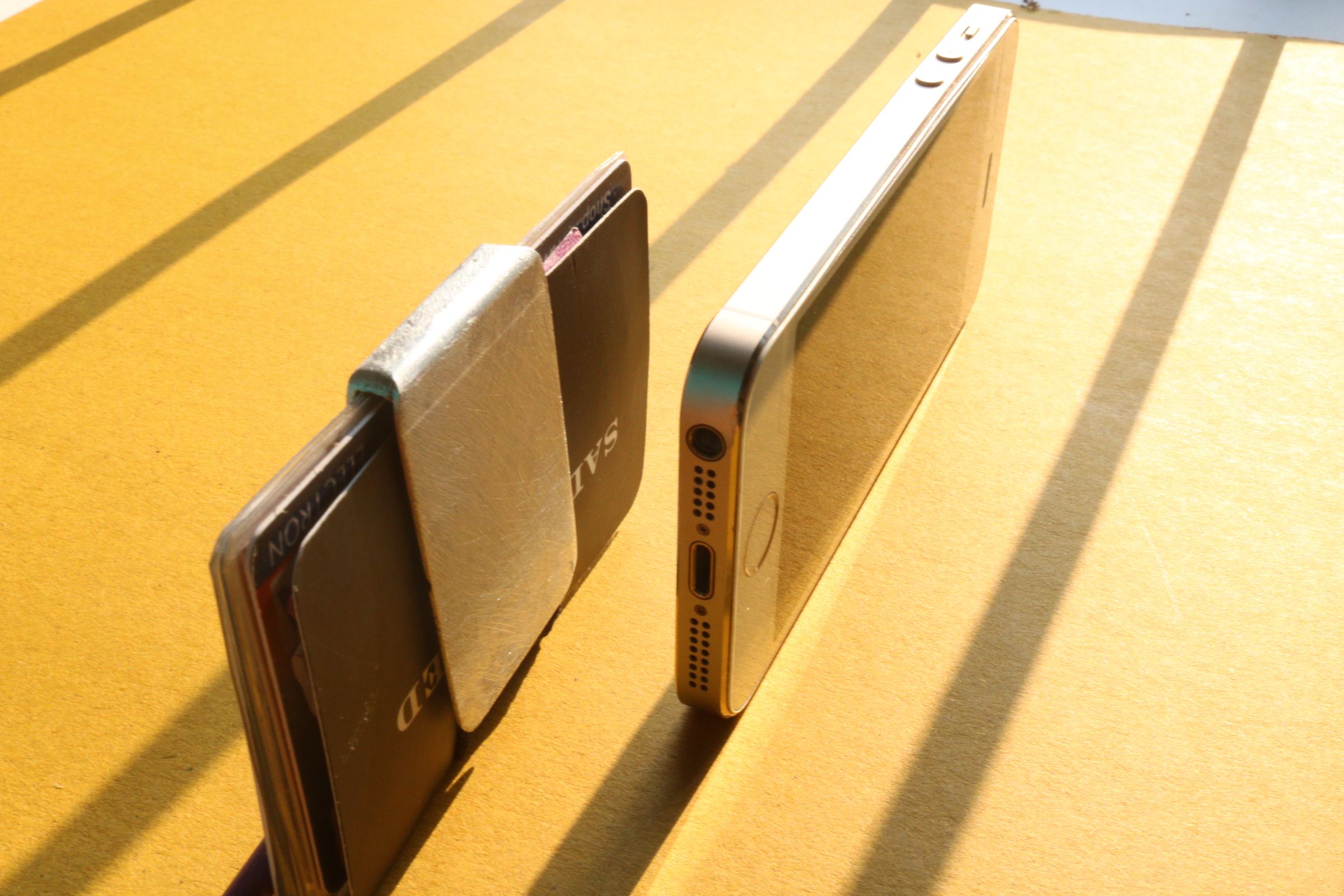Micro Wallet : 7 Steps (with Pictures) - Instructables