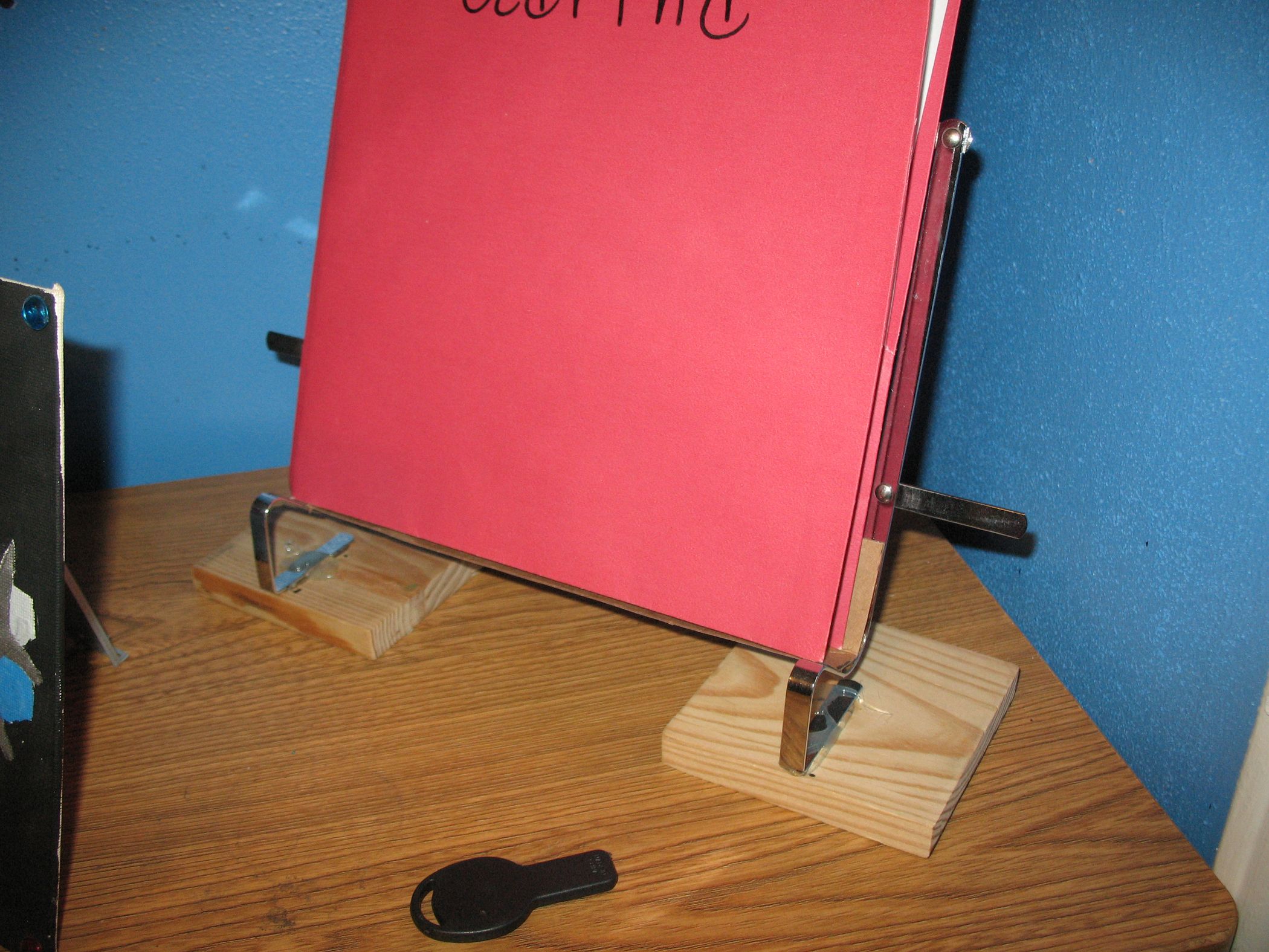Small Sheet Music Stand - Instructables