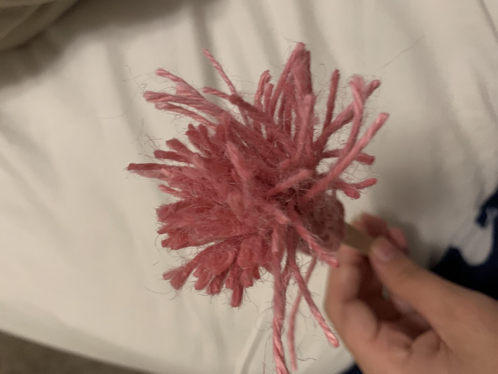 Yarn Pom-Pom Flowers : 5 Steps - Instructables