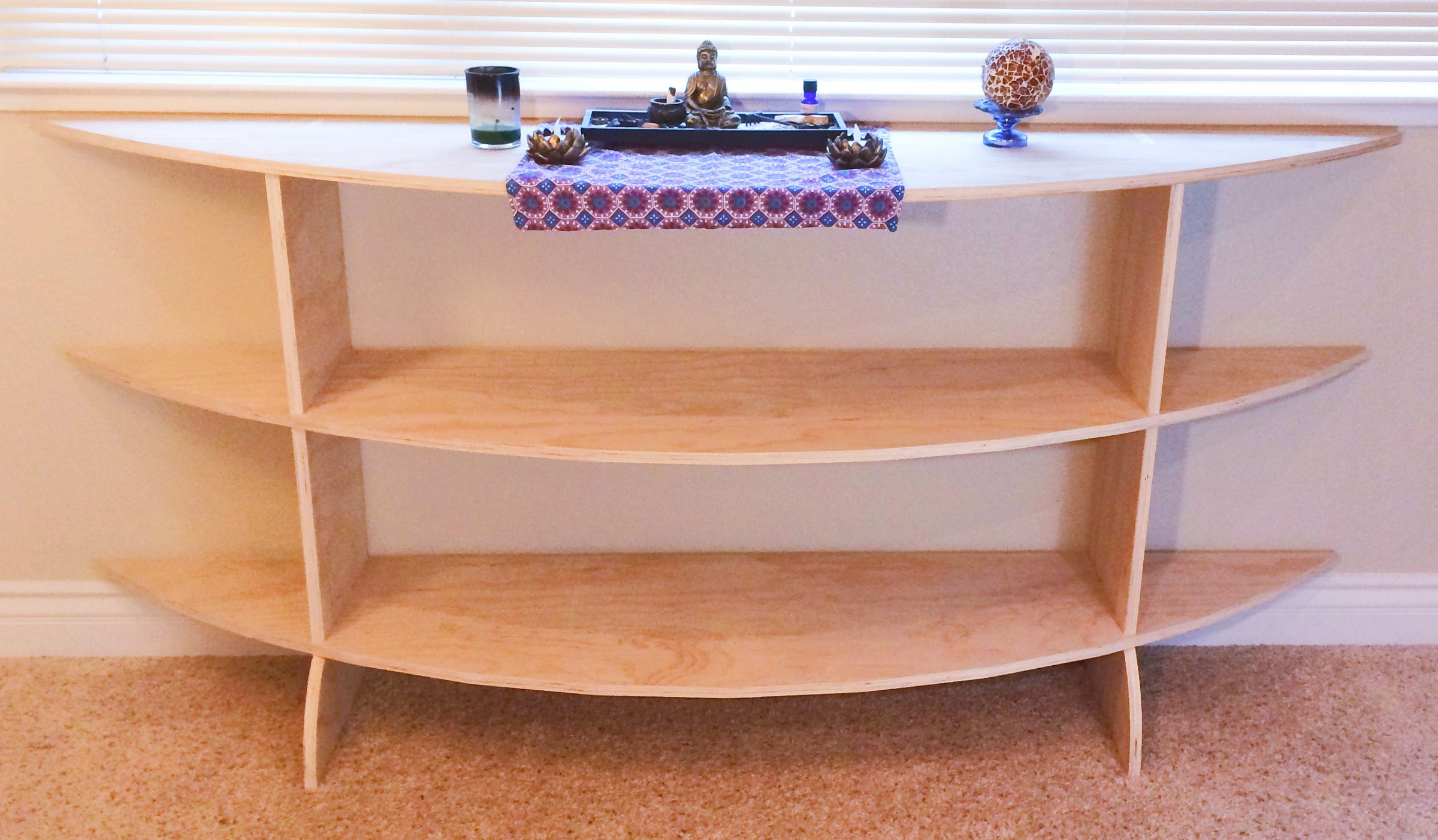 LuxO's Super EZ Half Moon Shelf : 3 Steps (with Pictures) - Instructables