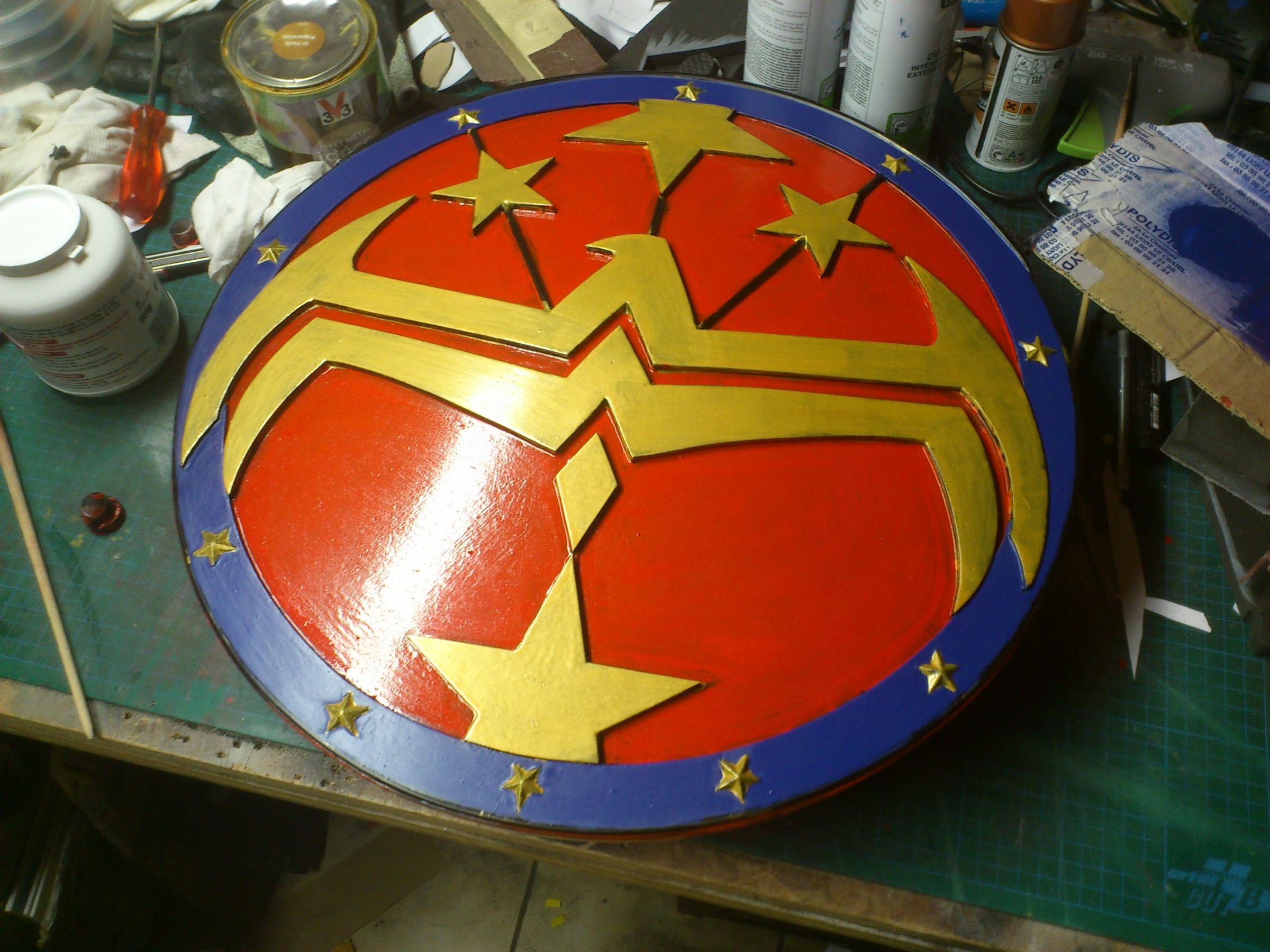 Make a Super-heroine Shield : 6 Steps (with Pictures) - Instructables