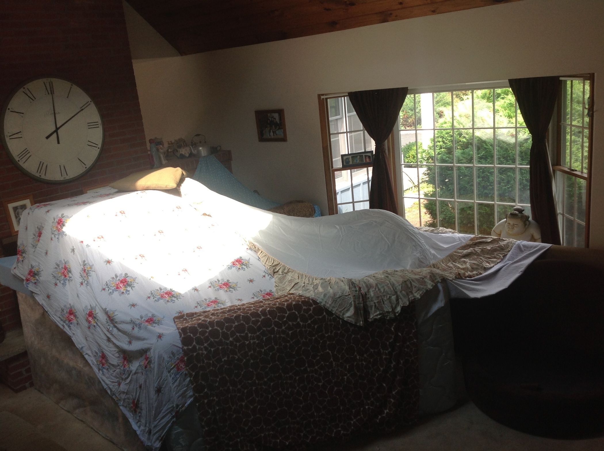 Multi Room Fort With Door : 11 Steps - Instructables