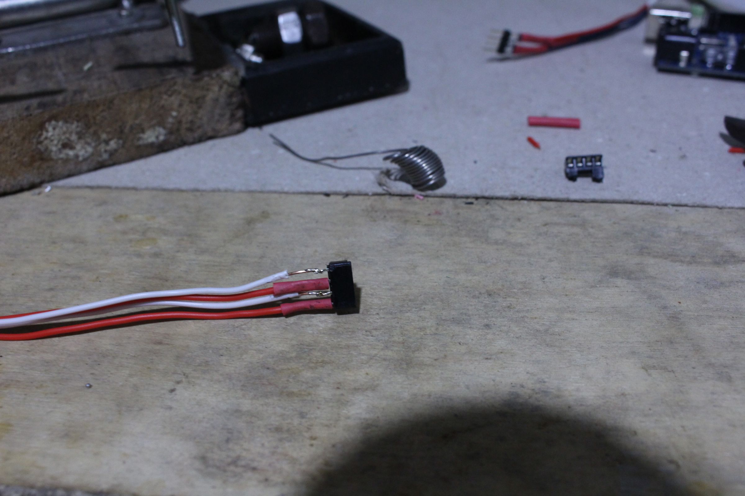 DIY Very Cheap Arduino 4-pin Connector : 5 Steps - Instructables