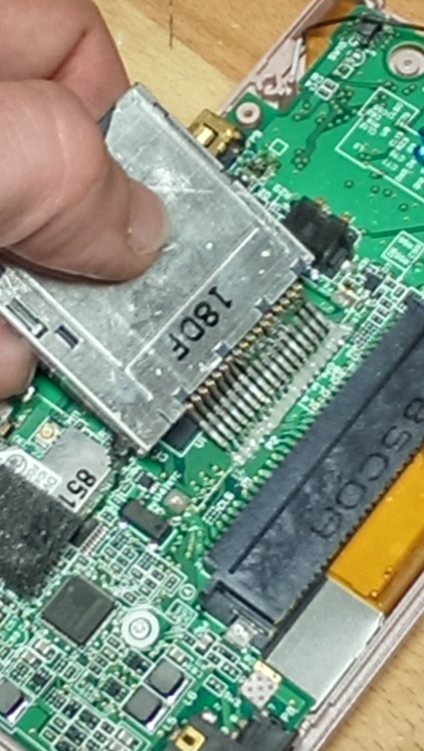 How to Fix a Broken Ds Lite : 16 Steps - Instructables