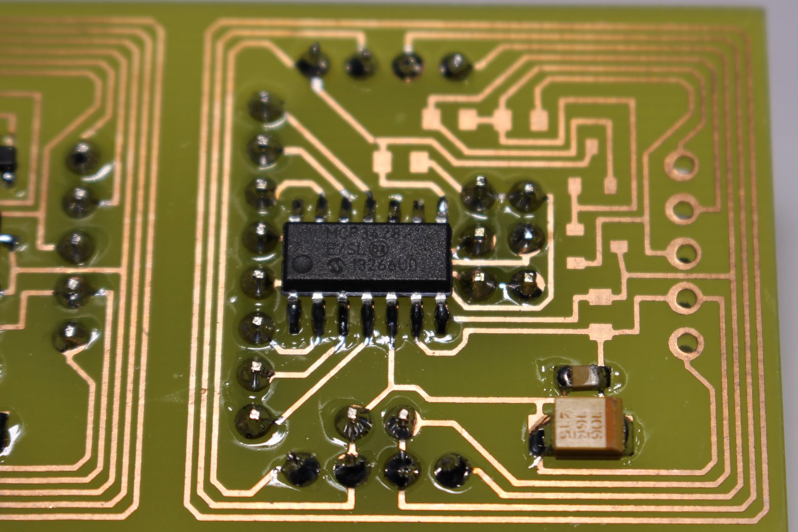 Raspberry Pi Analogue to Digital A/D Conversion Board and GUI Voltage ...