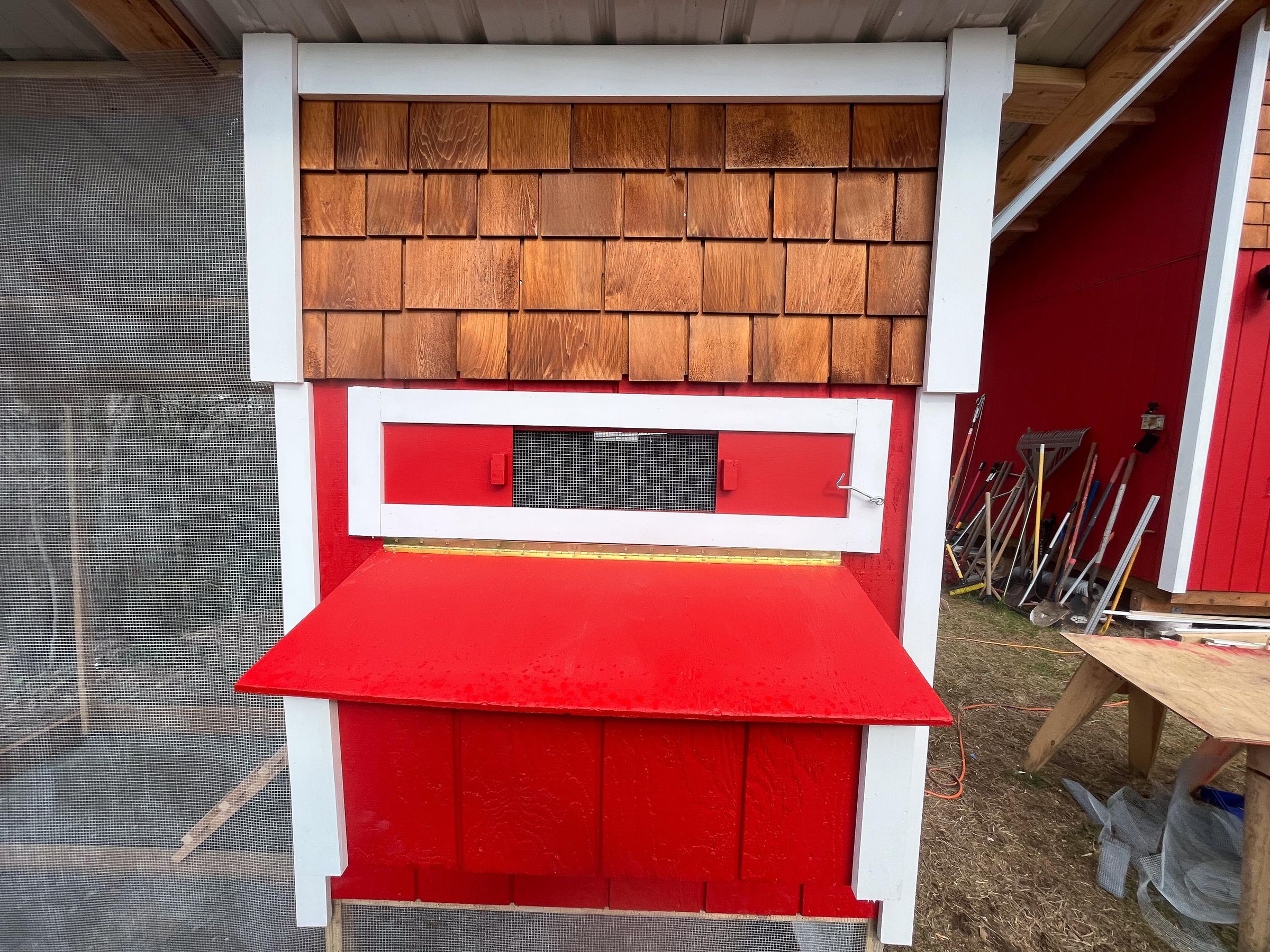 Build a DIY Chicken Palace : 7 Steps (with Pictures) - Instructables