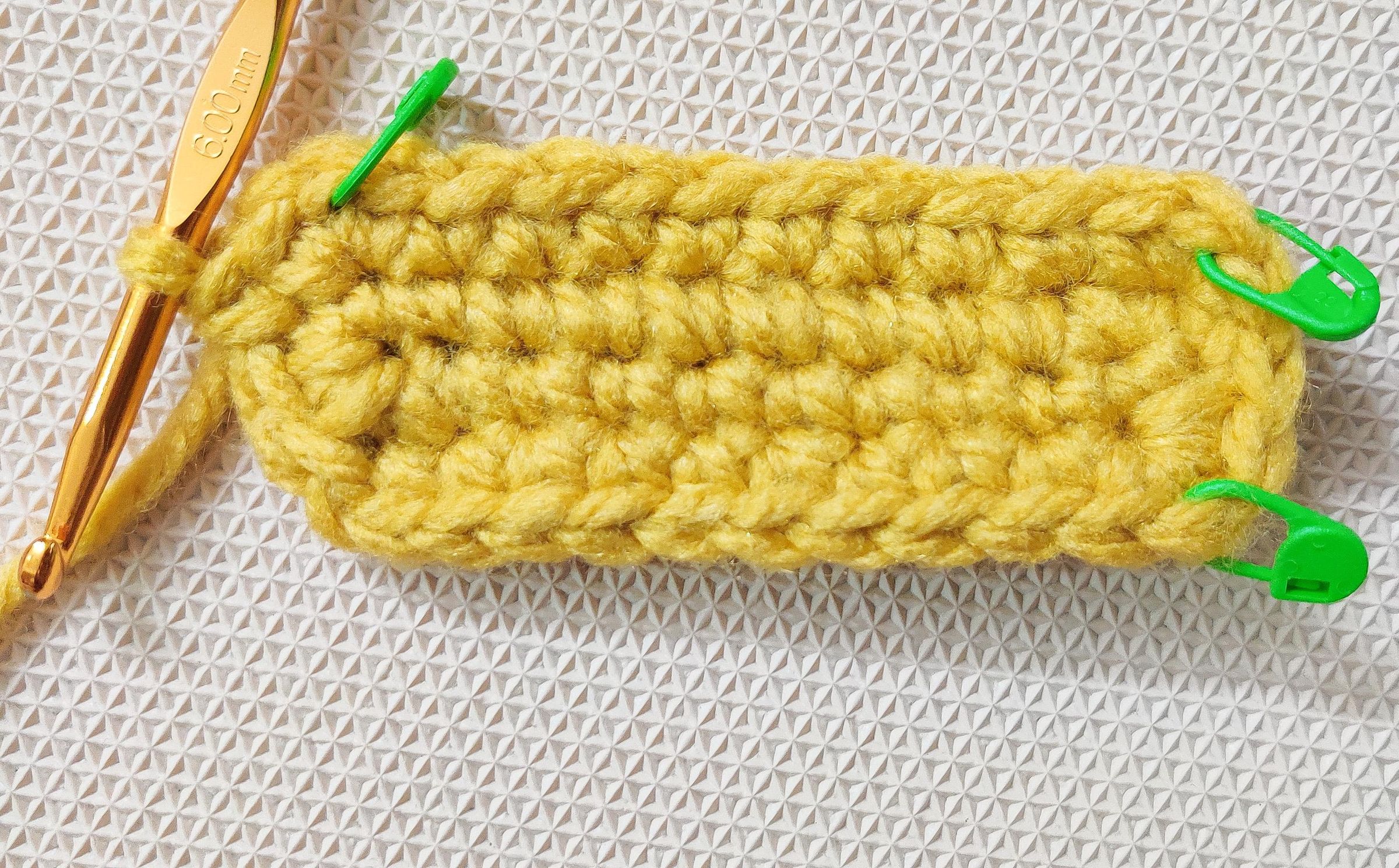 Crochet Rectangle Basket With Dividers Made in Rounds : 8 Steps (with ...