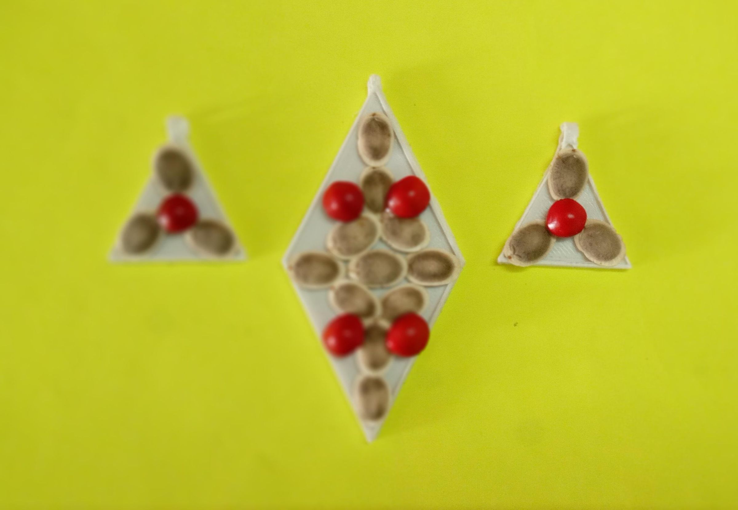 Seed's Jewelry on 3D Printed Base : 10 Steps (with Pictures ...