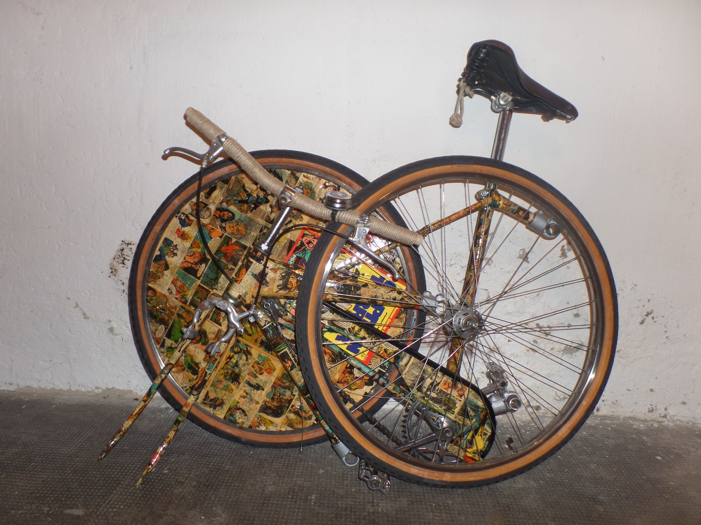Cover a Bike Frame With Comics (or Other Paper) : 4 Steps (with ...