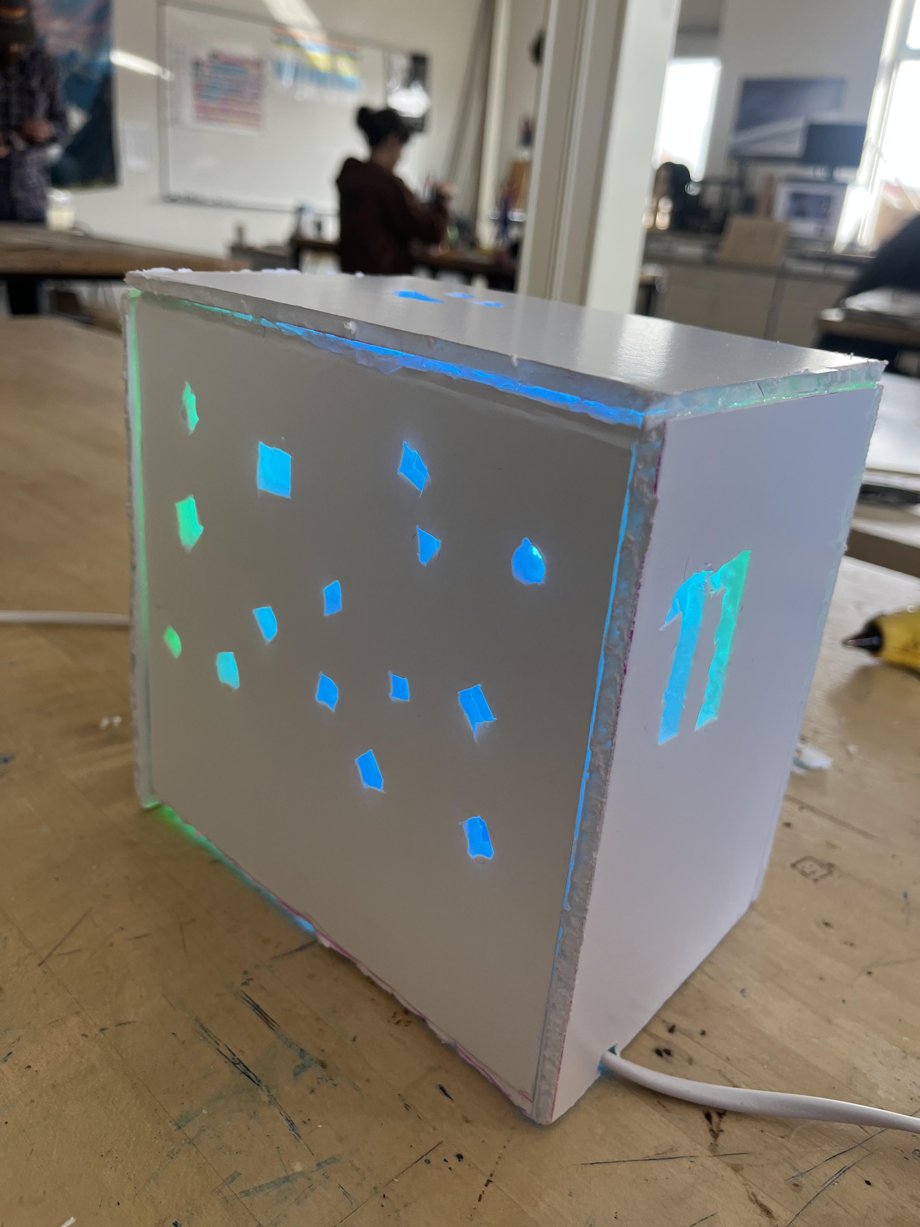 Cardboard Lamp : 4 Steps - Instructables