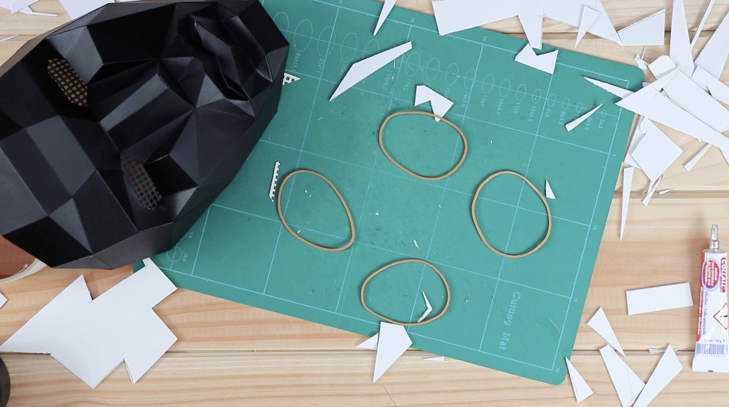 Papercraft Squid Game Frontman Mask for Halloween : 9 Steps (with ...