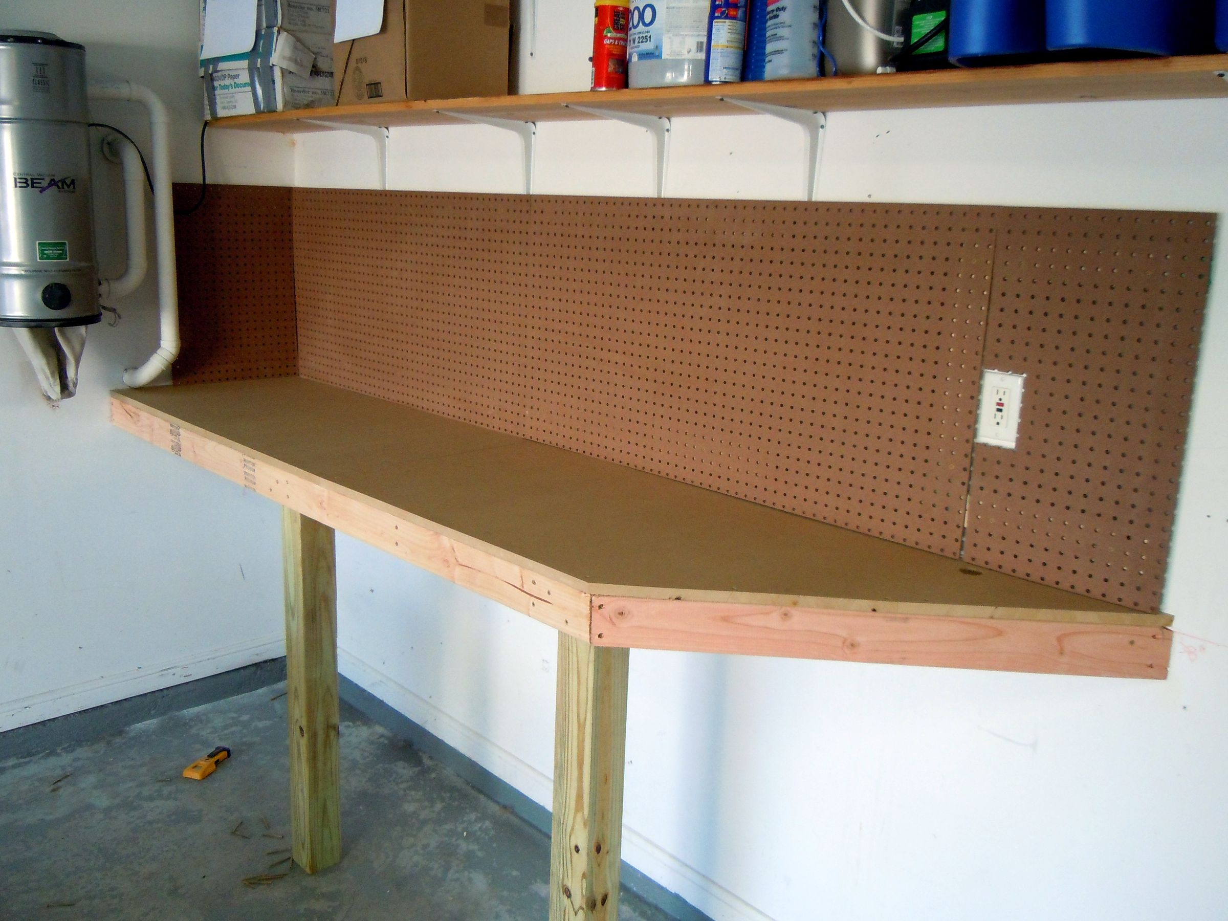 Custom Garage Workbench : 5 Steps - Instructables