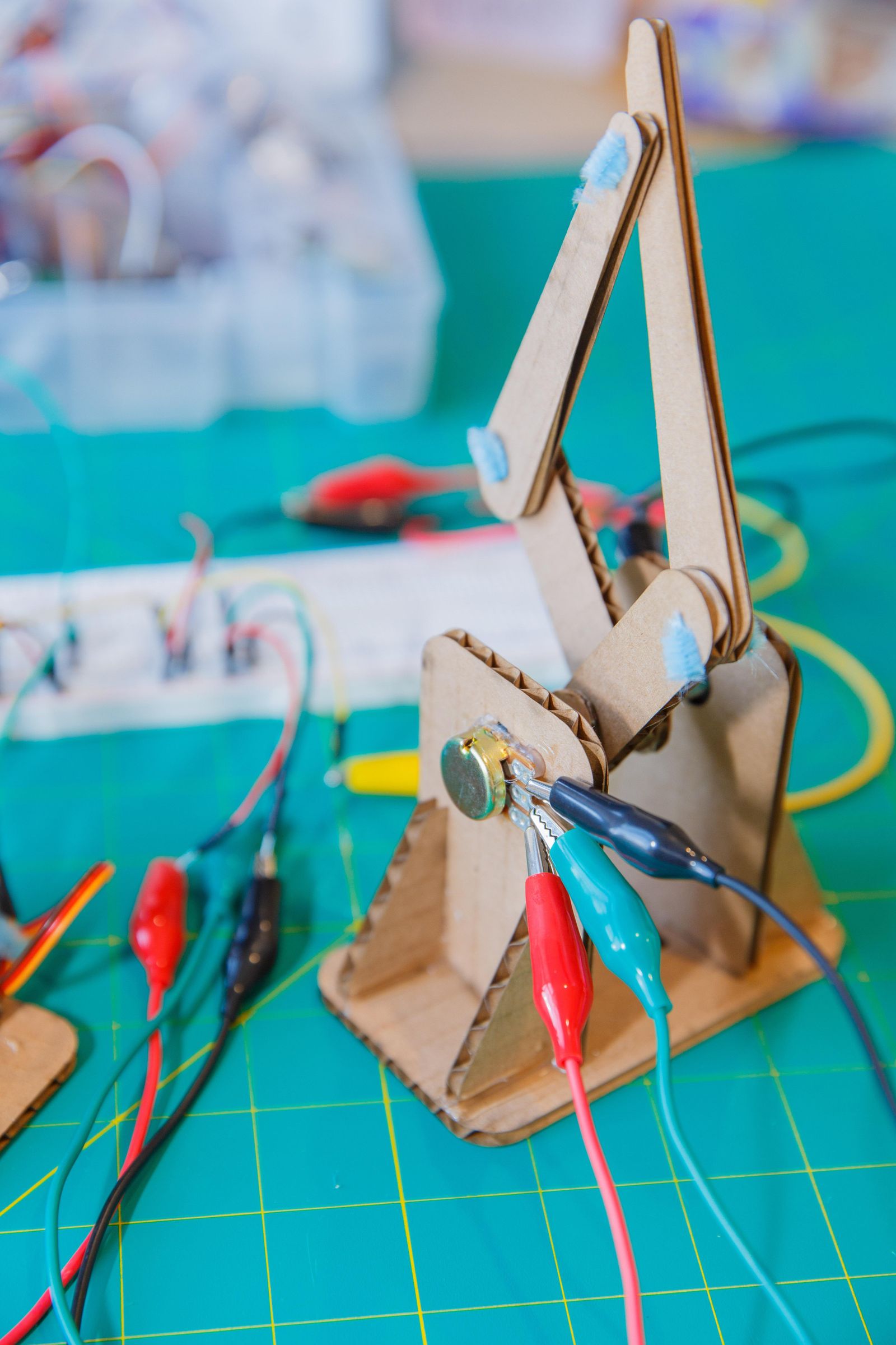 Leader-Follower Robot Legs (Lesson 2) : 21 Steps (with Pictures ...